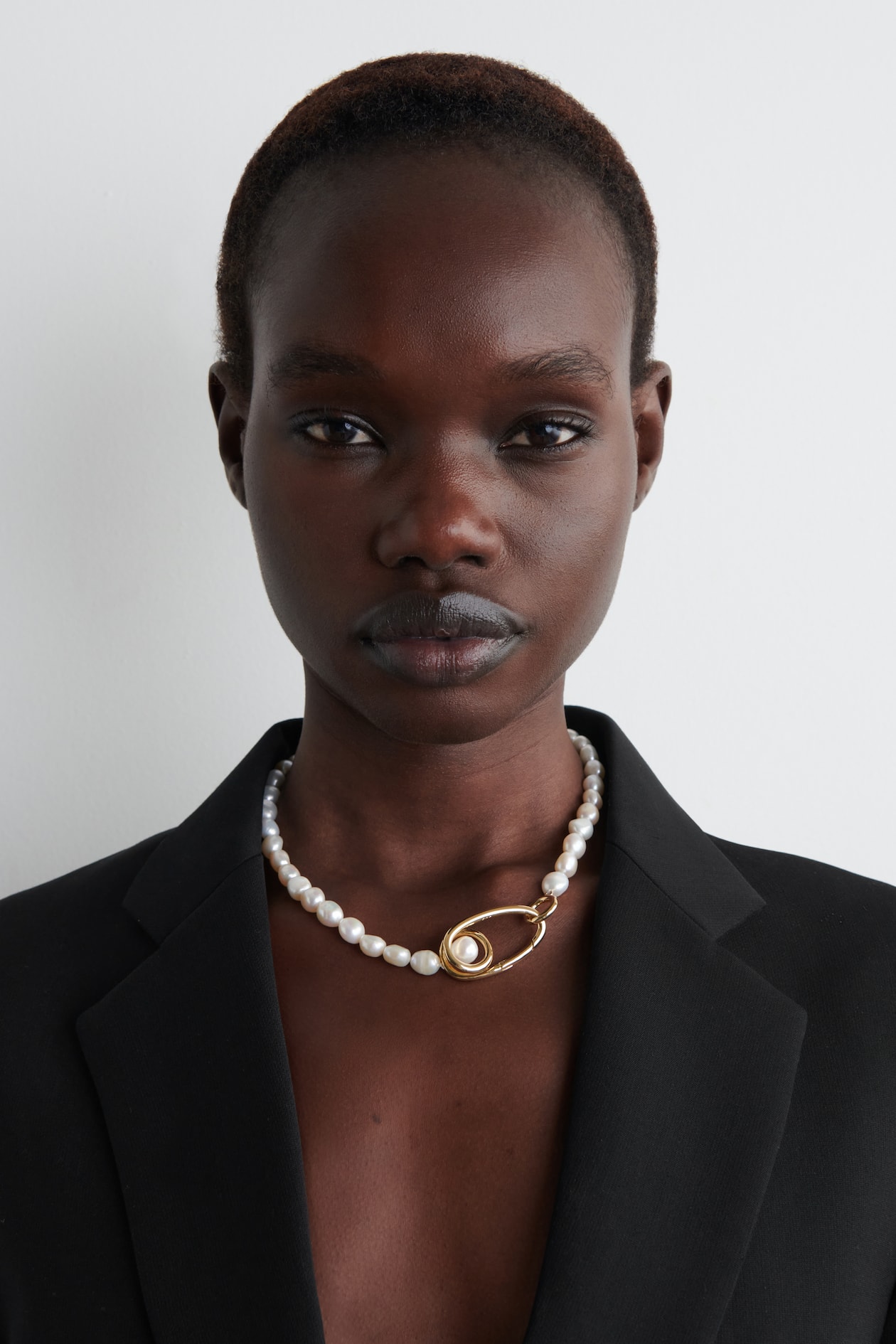 Halsband | Dam | Fina halsband för alla stilar | H&M SE