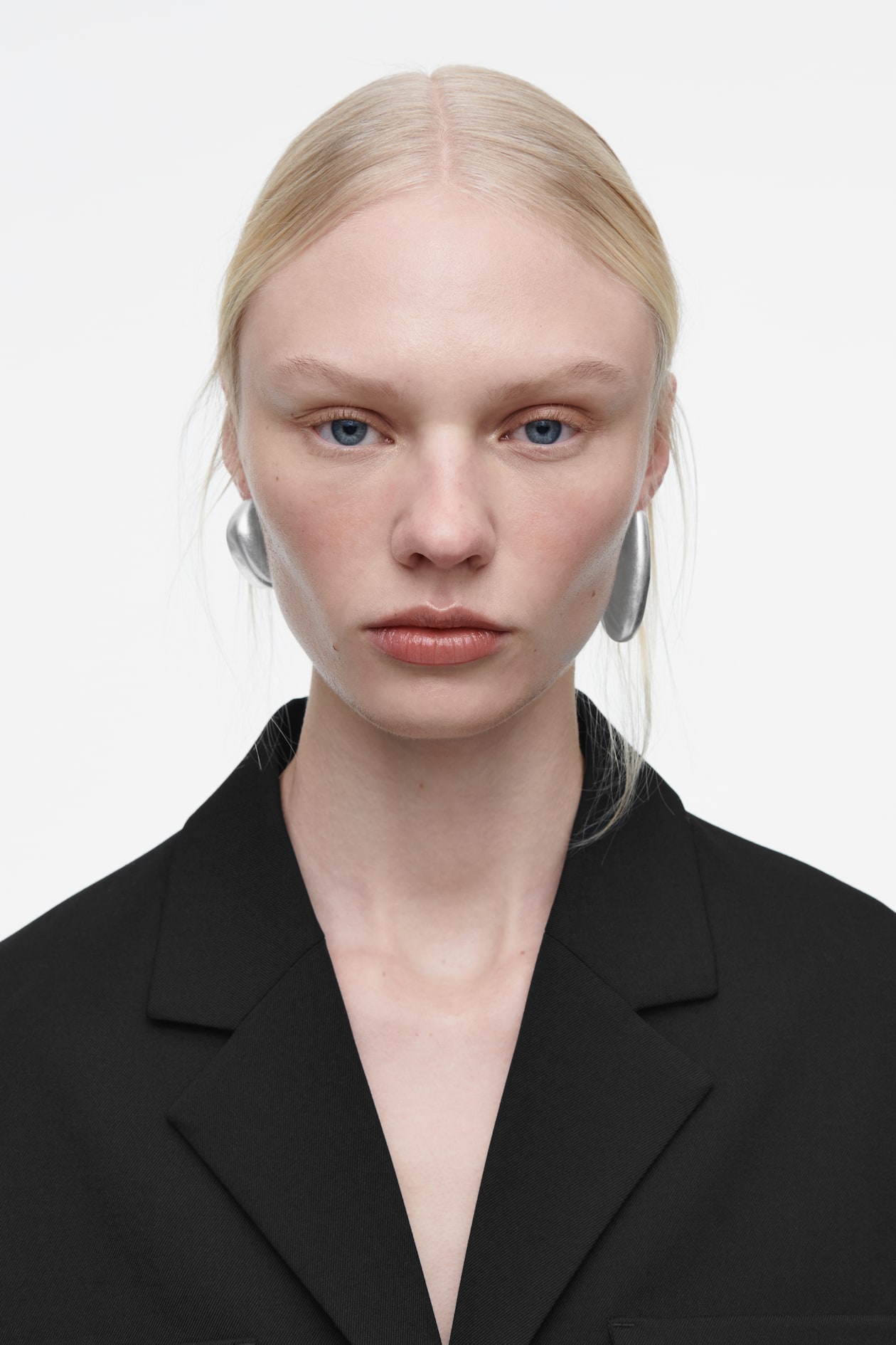 ORECCHINI SPAIATI A FORMA DI CIOTTOLO - ARGENTO - DONNA | H&M IT