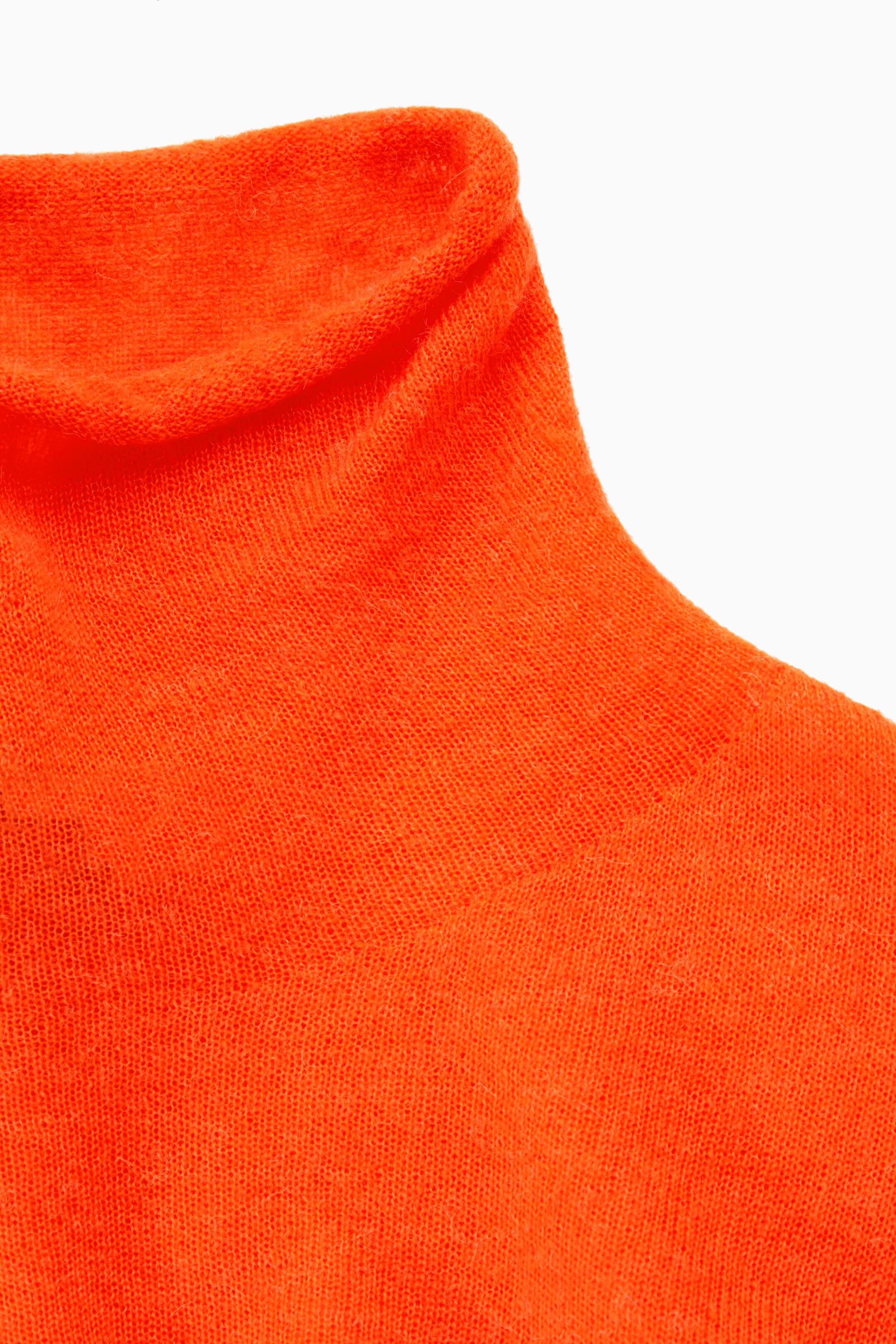 SEAMLESS KNITTED HIGH-NECK TOP - BRIGHT ORANGE - Ladies | H&M GB