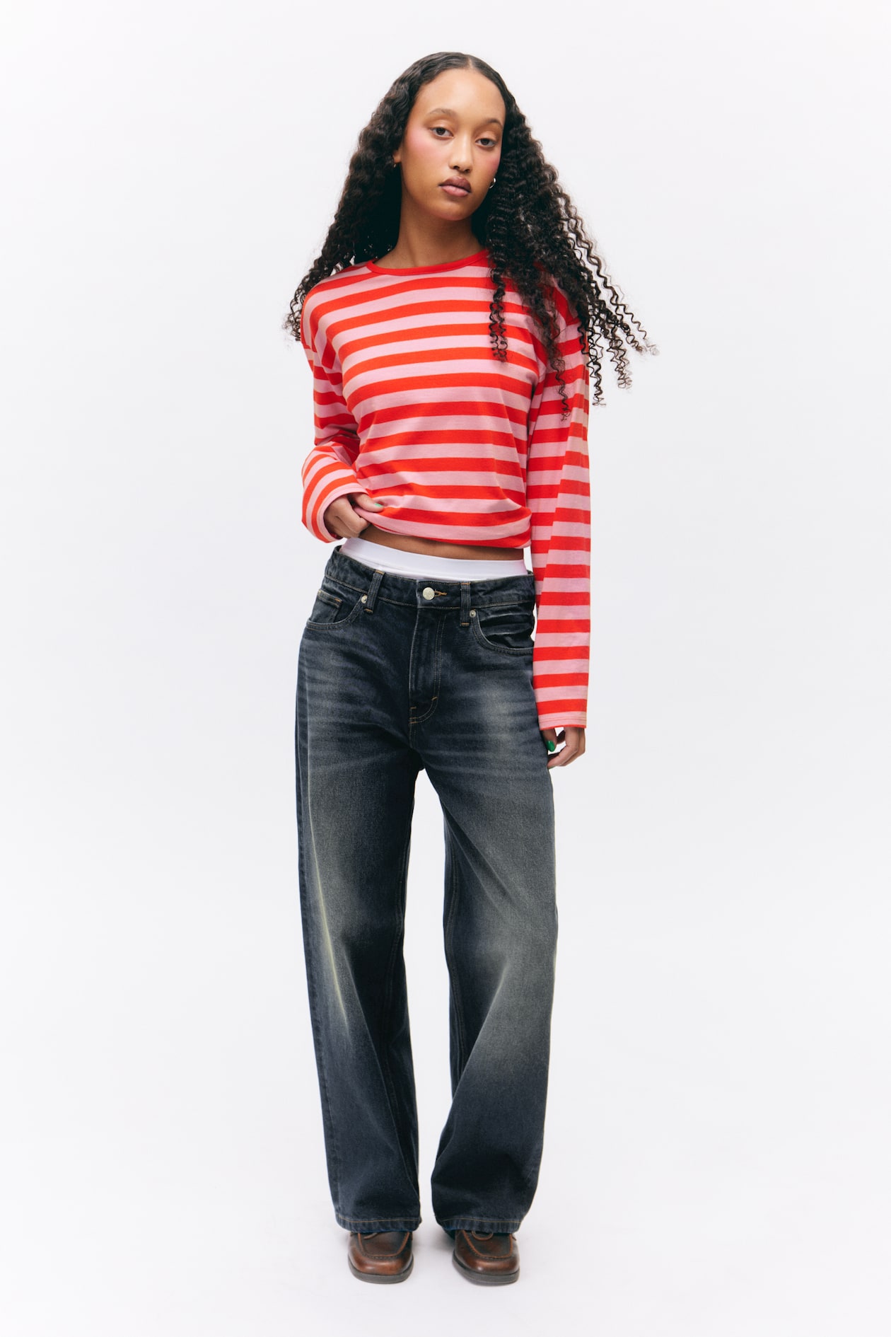 Boxig t-shirt - Röd/rosa-randig - DAM | H&M SE