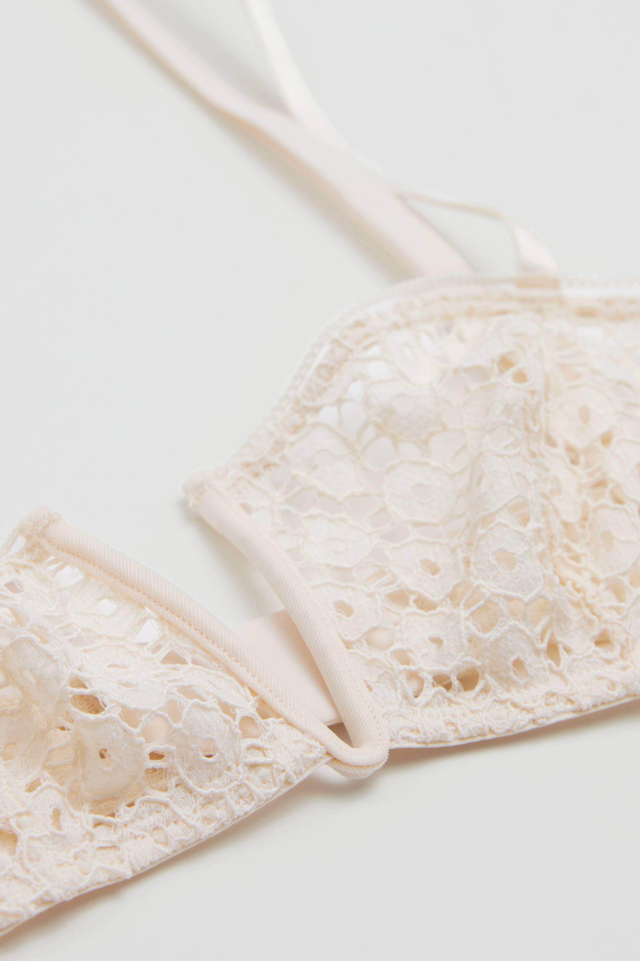 Blød bh med margueritblonder - Flødefarvet - DAME | H&M DK