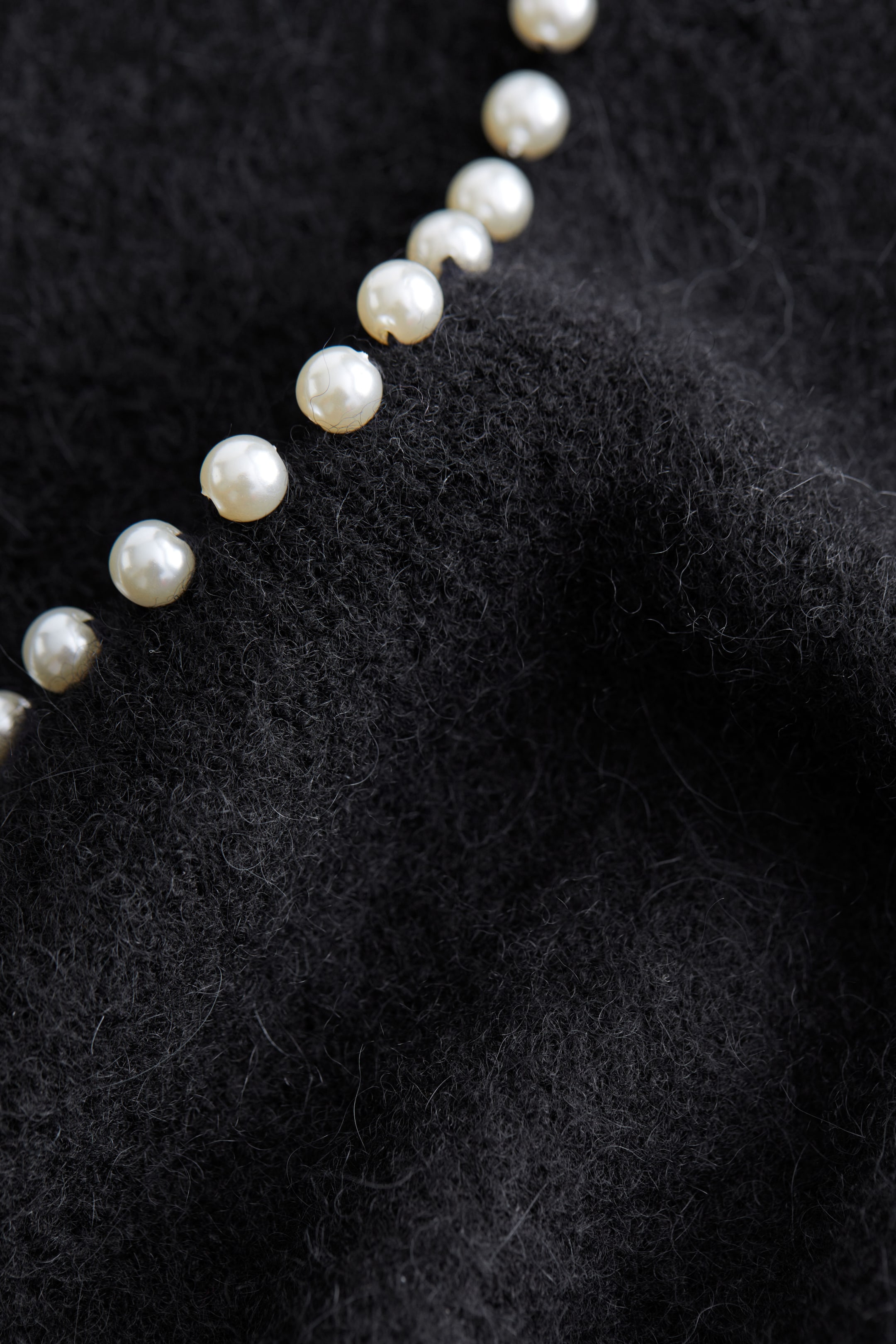 Pearl Embellished Wool Knit Jumper - Black - Ladies | H&M GB
