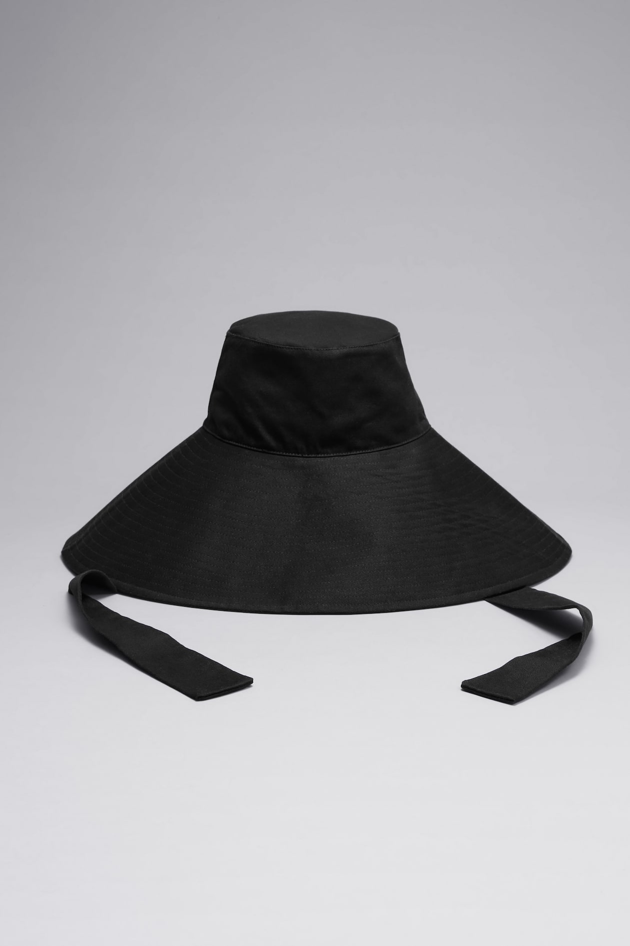 Solhatt i bomullscanvas - Svart - DAM | H&M SE