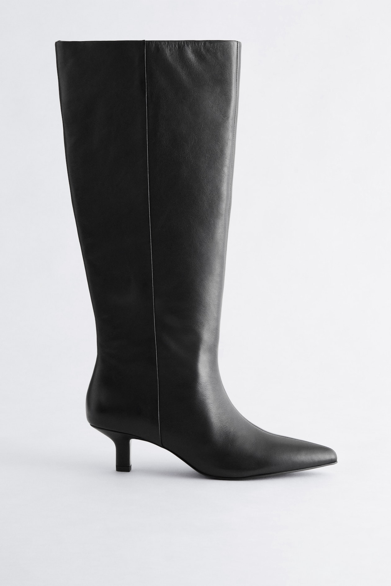 Botas de cano alto em pele com saltos angulares - Preto - SENHORA | H&M PT