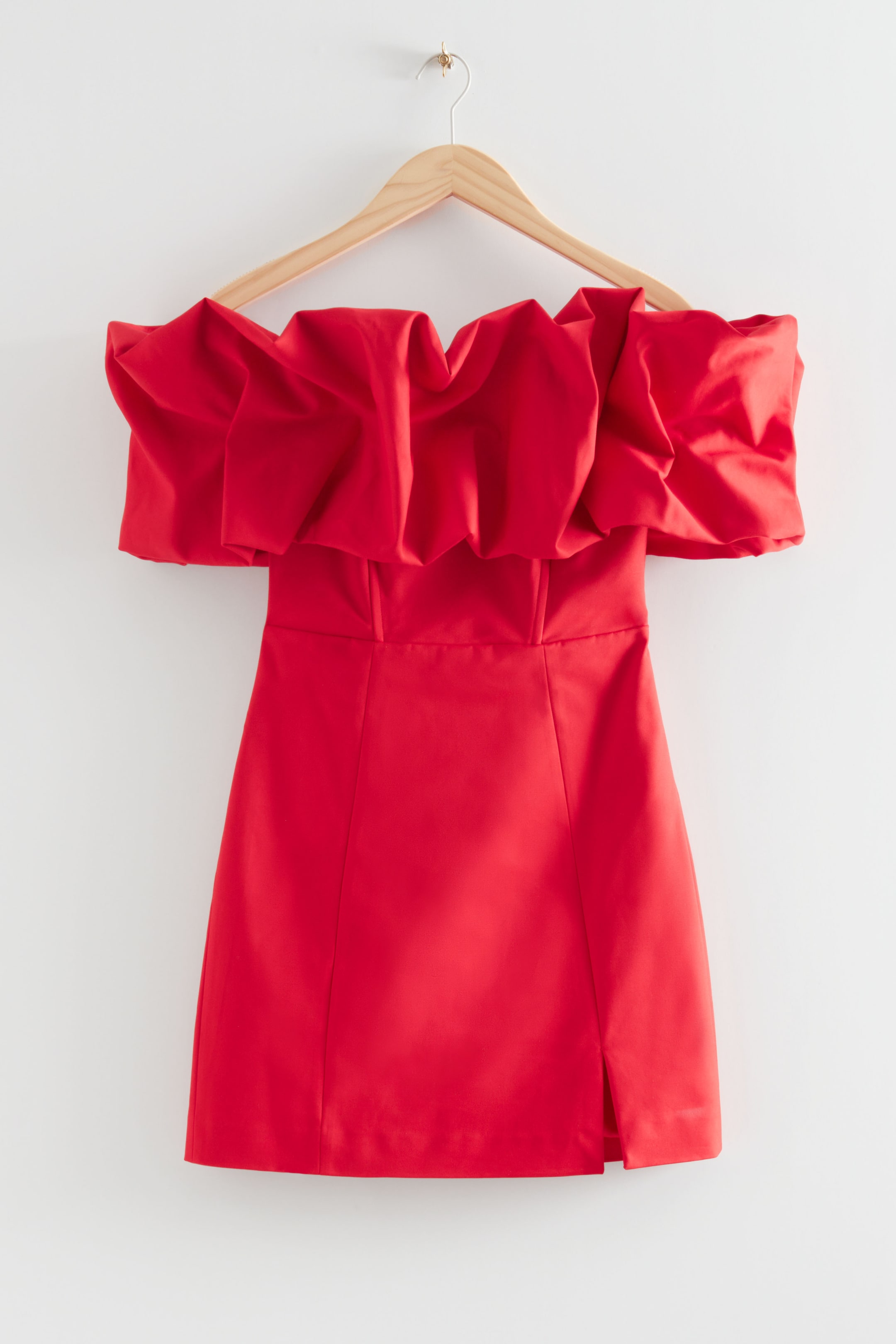 Off-Shoulder Ruffled Mini Dress - Red - Ladies | H&M GB