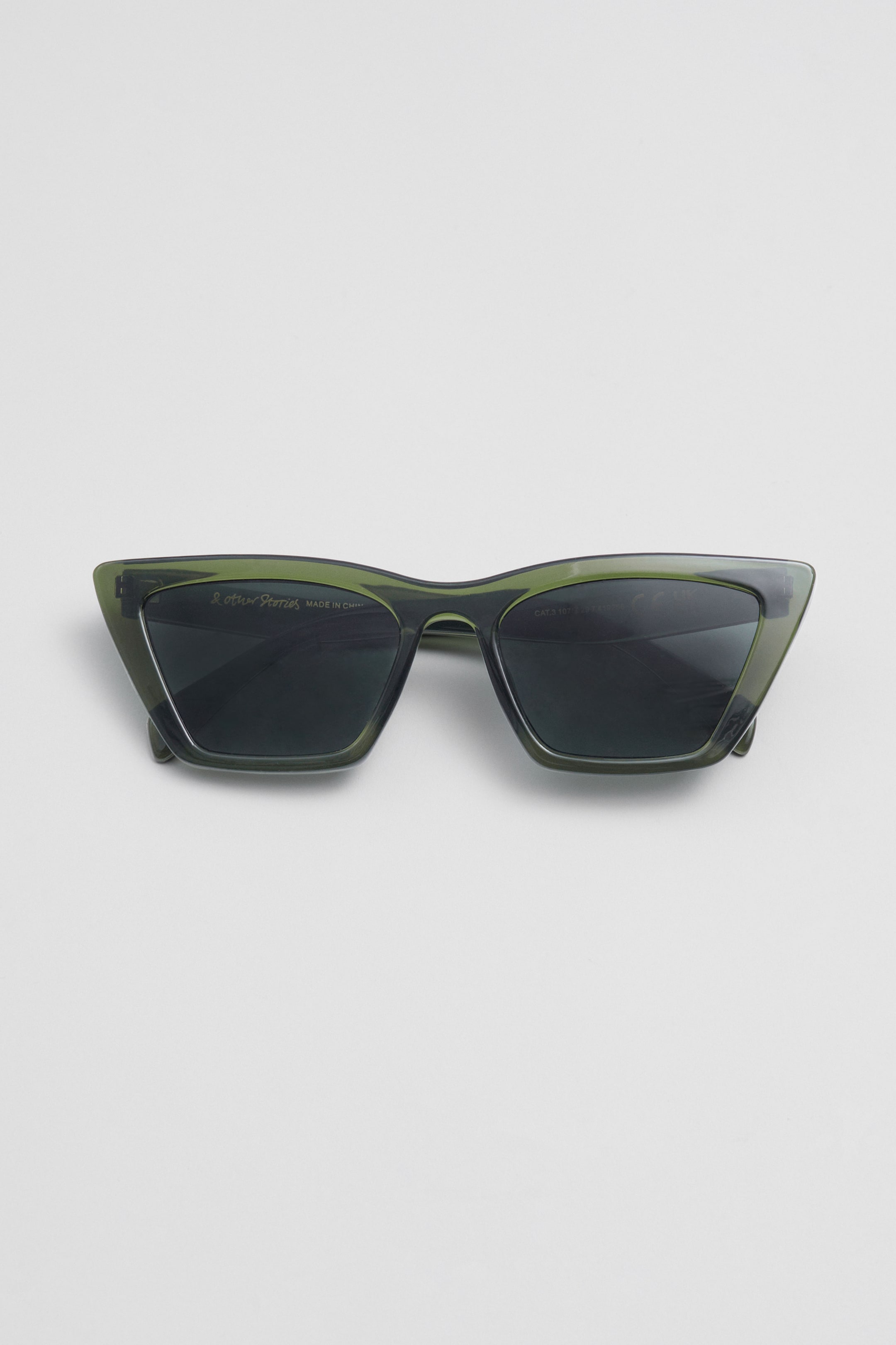 Angular Cat Eye Sunglasses - Green - Ladies | H&M GB