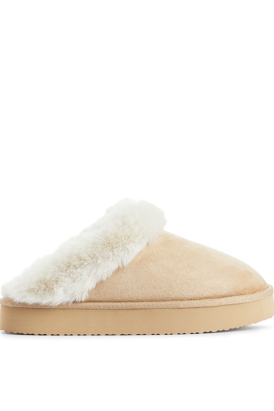 Tofflor | Inneskor & Innetofflor | Fluffiga Tofflor | Dam | H&M SE