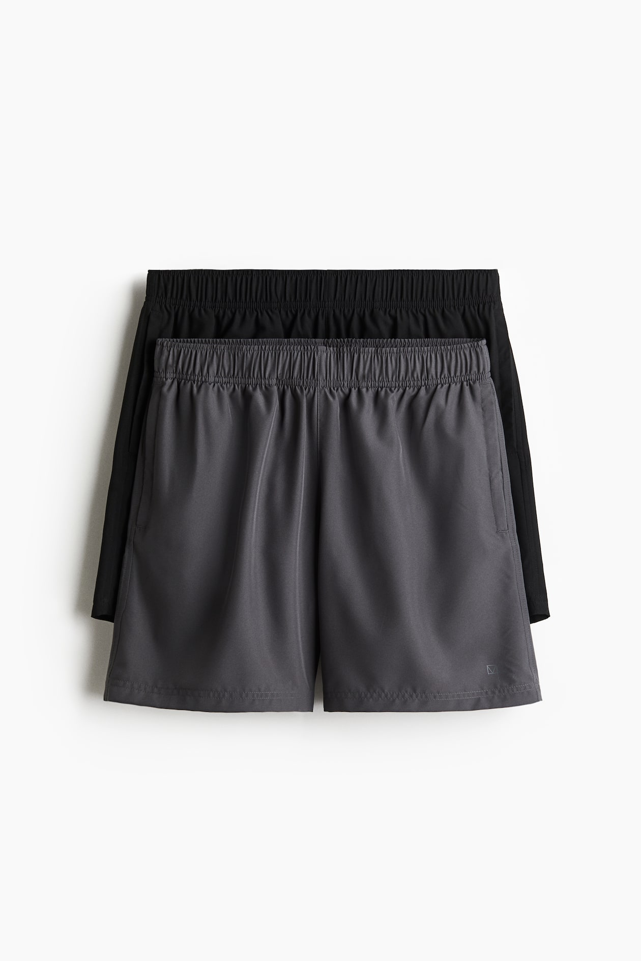 Men’s Black/gray 2-Pack Mid-Length Sports Shorts with DryMove™ | H&M US
