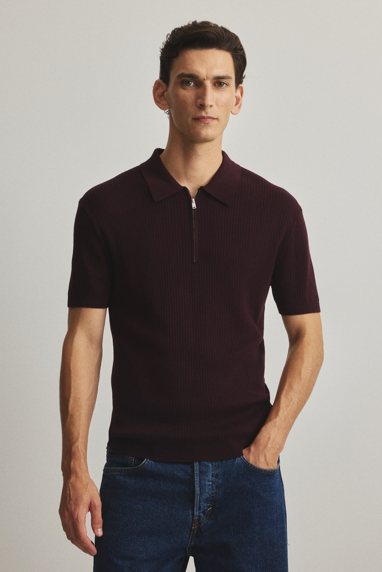 Playera polo Slim Fit con zíper - Borgoña - Men | H&M MX