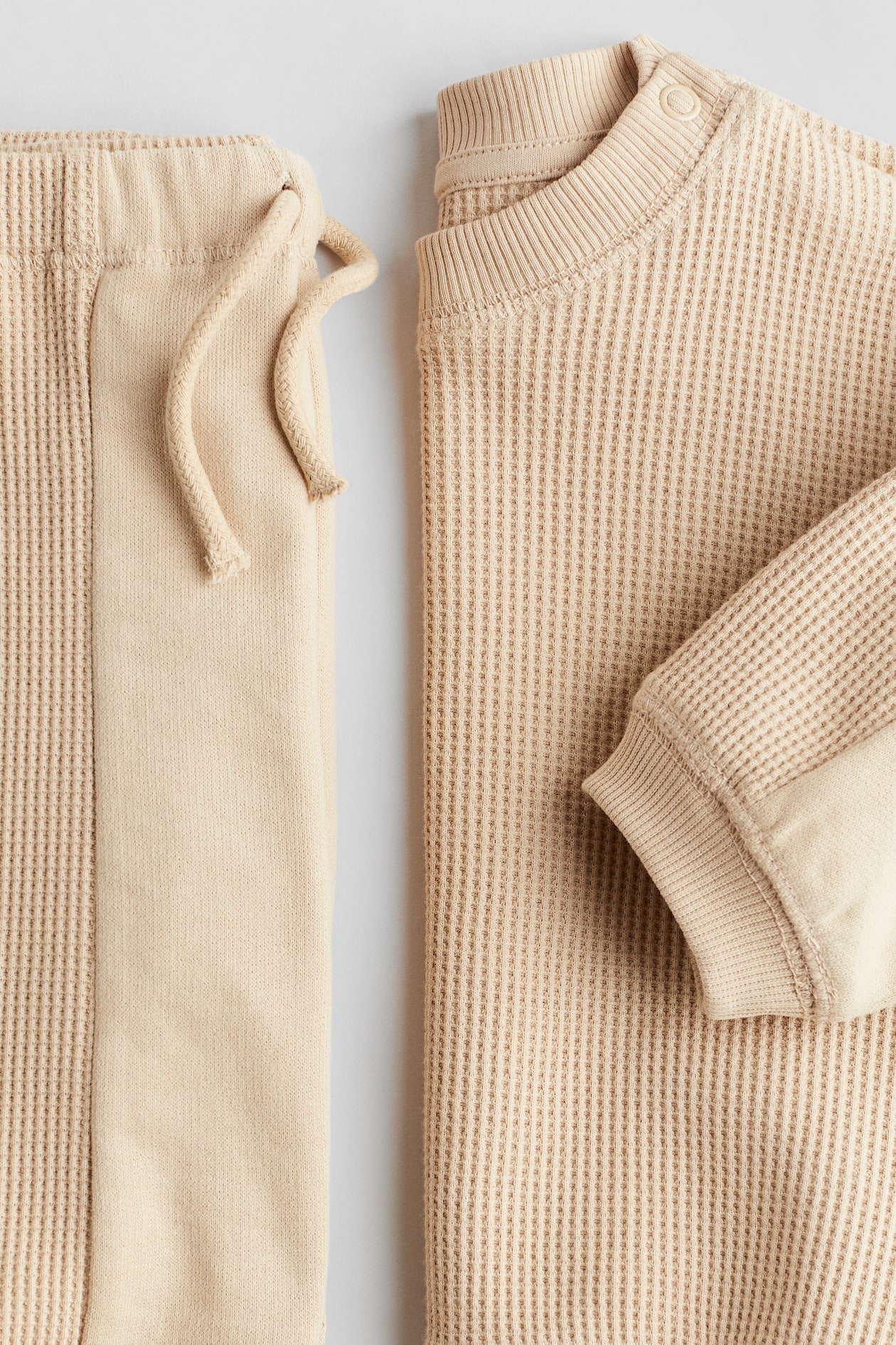 Beige 2-piece Waffled Cotton Set for kids | H&M US