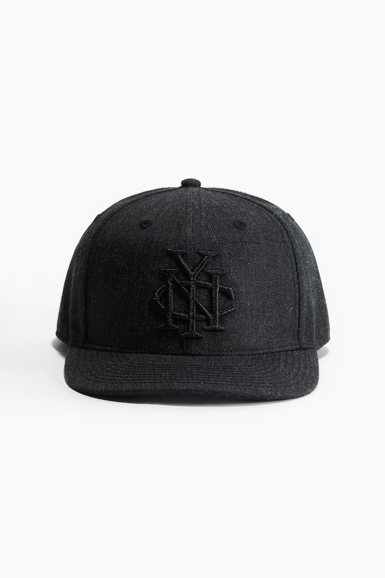 Men’s Dark gray/NYC Cap with Embroidered Motif | H&M US