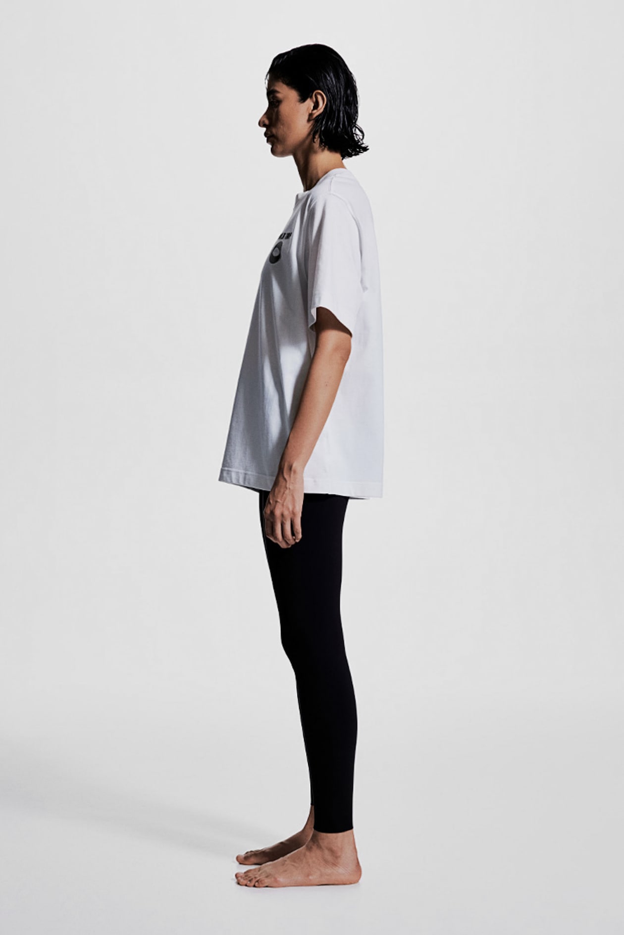 Sports Top with DryMove™ - White/Inner Trip - Ladies | H&M US