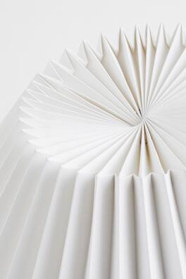 Pleated Paper Table Lamp - White - Home All | H&M US