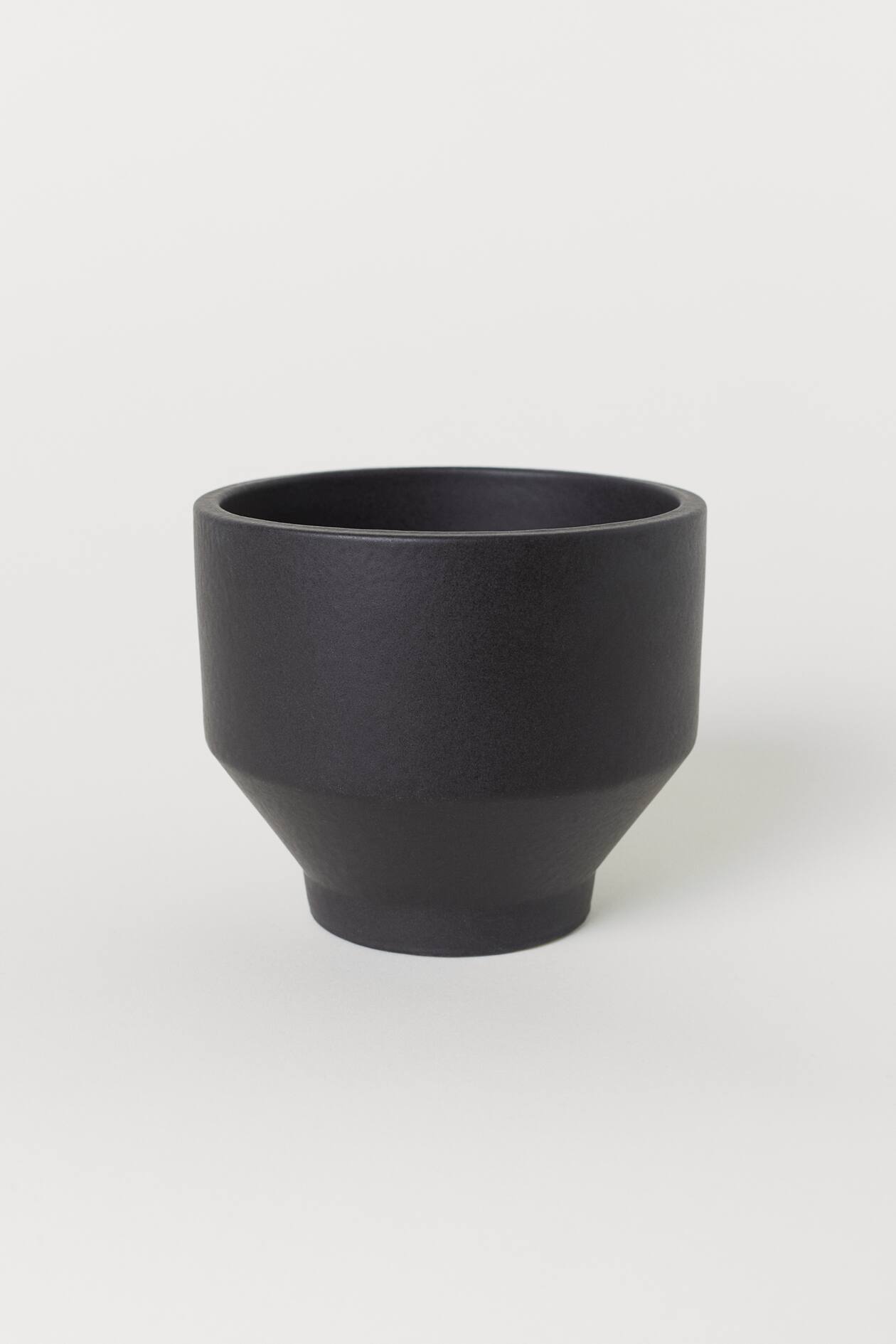 Small stoneware plant pot - Black - Home All | H&M GB