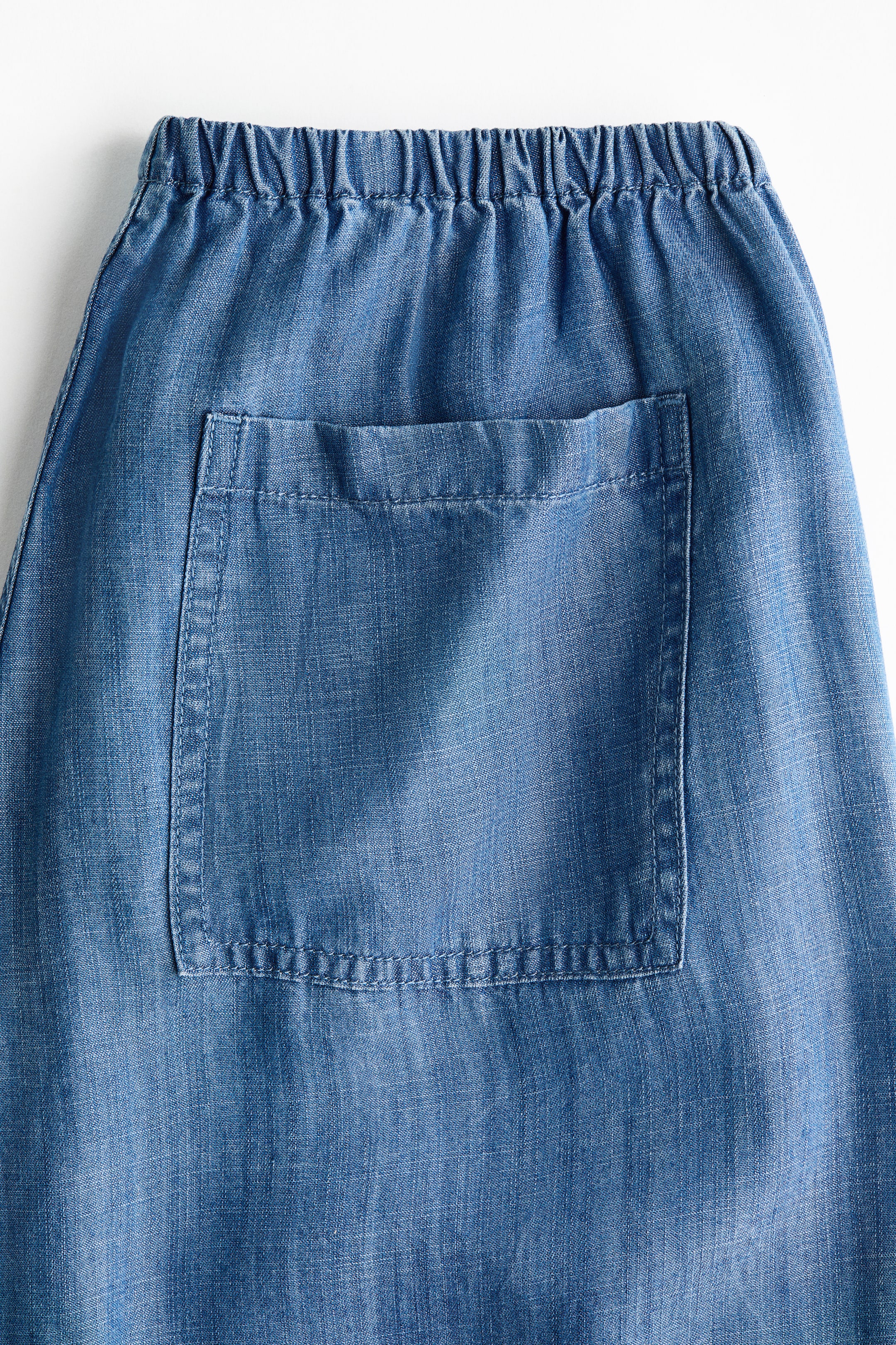 Drawstring-detail denim trousers - Denim blue - Ladies | H&M IE