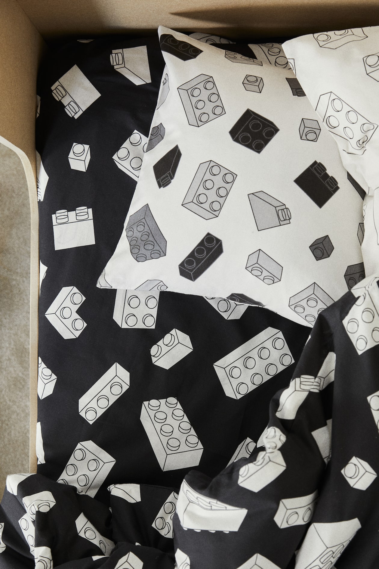 Gemustertes Spannbettlaken aus Baumwolle. - Schwarz/LEGO - Home All | H ...