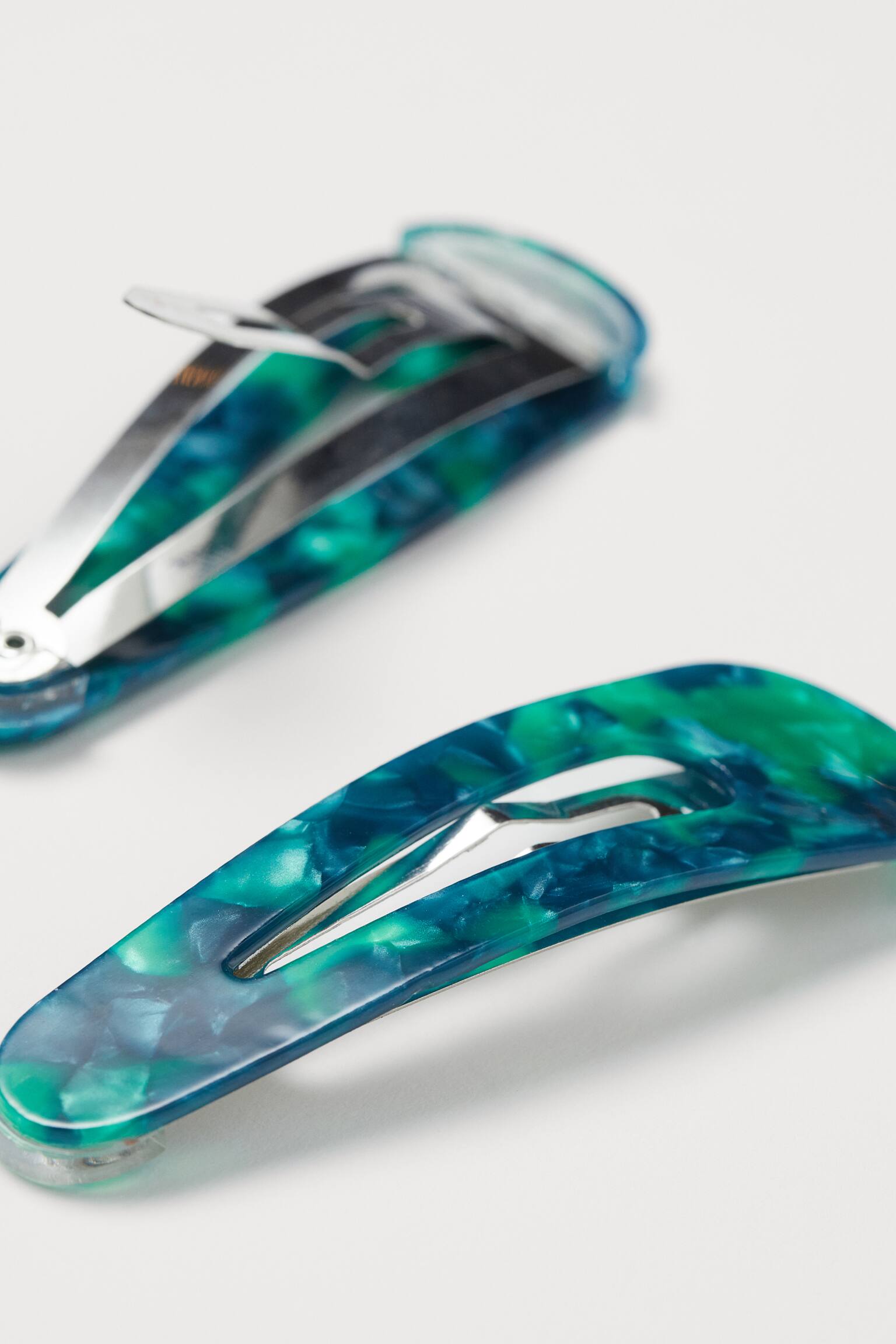 2-pack Hair Clips - Green/patterned - Ladies | H&M CA