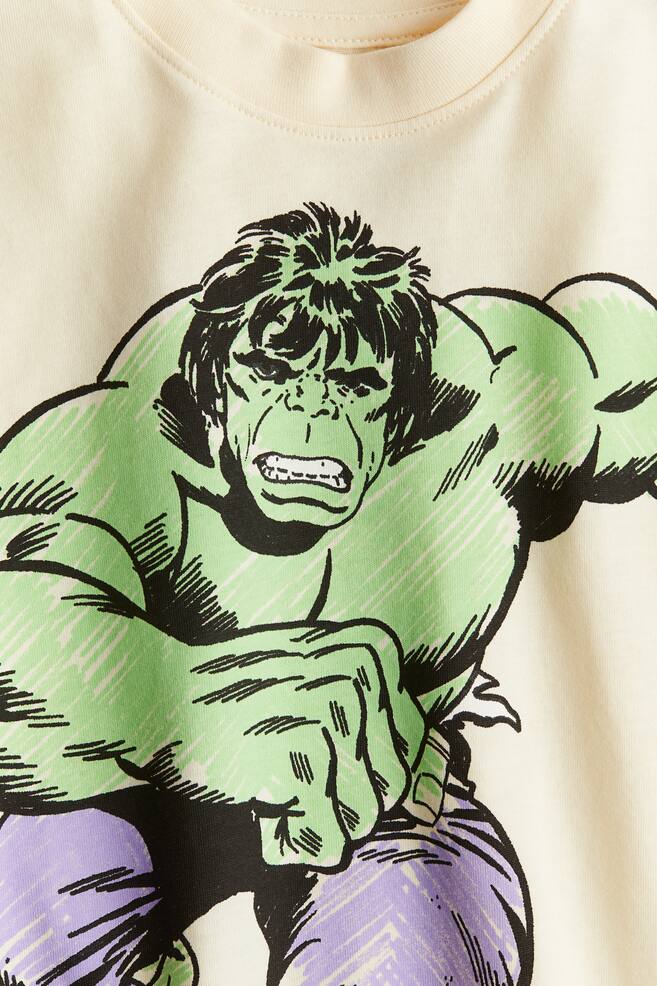 Light yellow/The Hulk Oversized printed T-shirt for kids | H&M IN