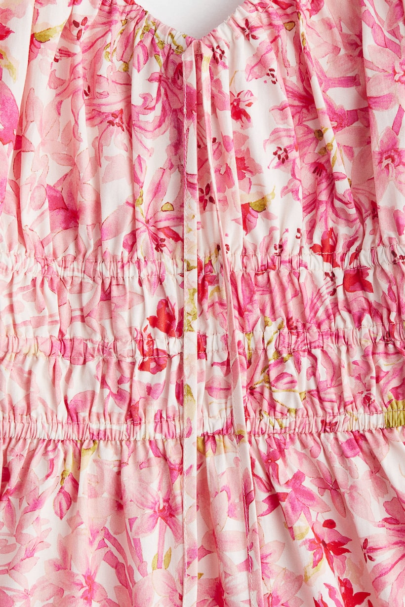 Trägerkleid aus Baumwolle - Cremefarben/Rosa geblümt - DAMEN | H&M CH