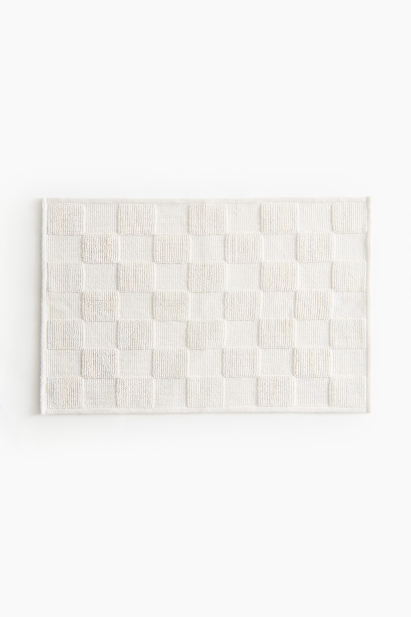 White Checked Bath Mat at H&M Home | H&M US