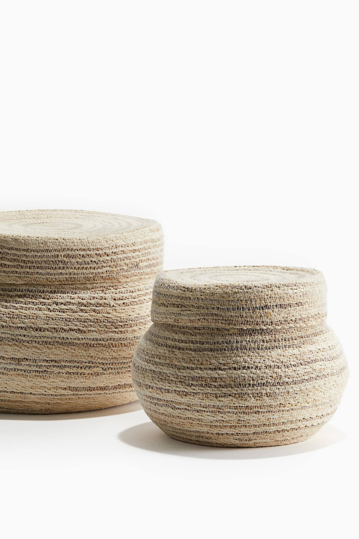 Small Handmade Straw Box - Beige - Home All | H&M US