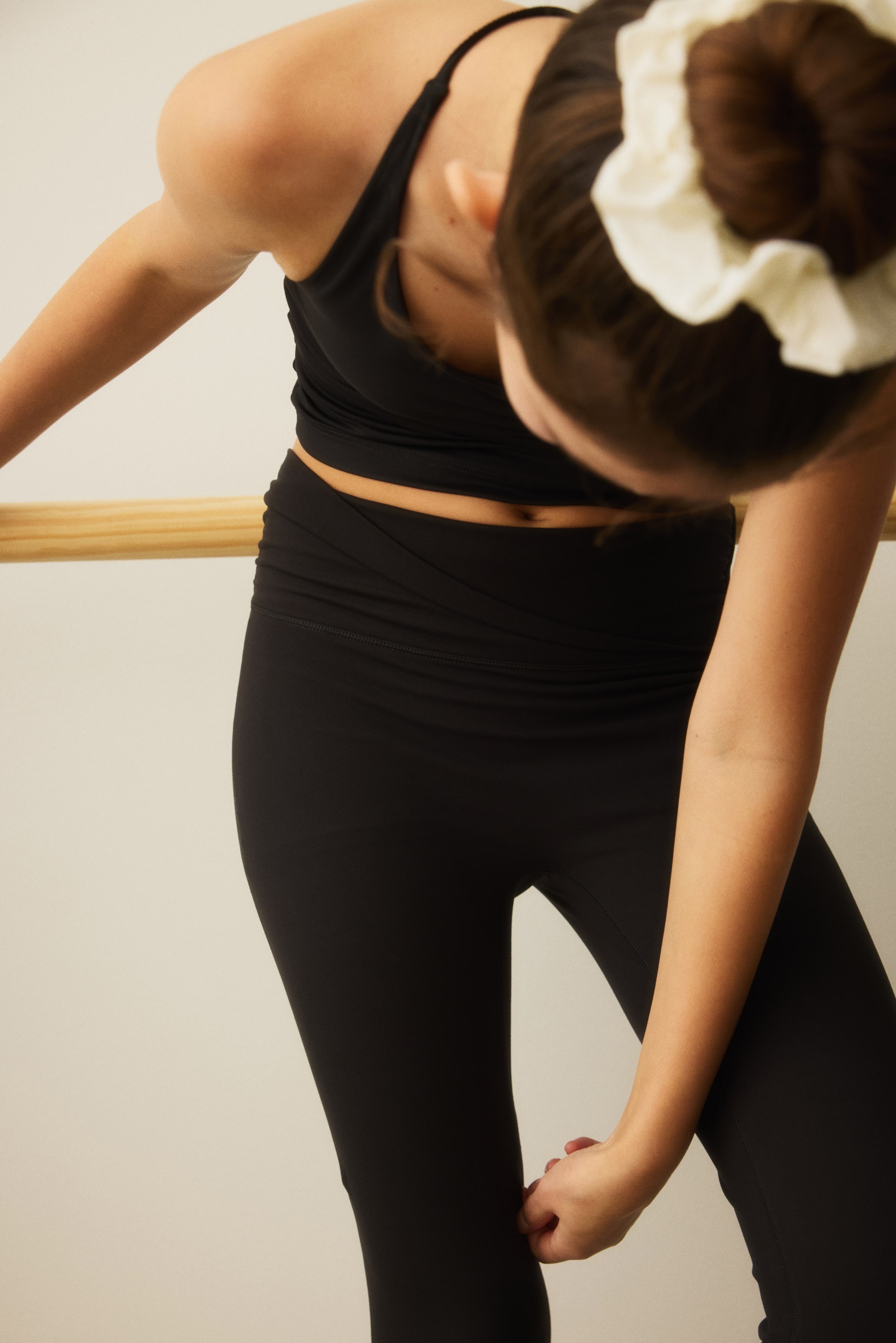 Rozszerzane legginsy do jogi SoftMove™ - Czarny - Dziecko | H&M PL