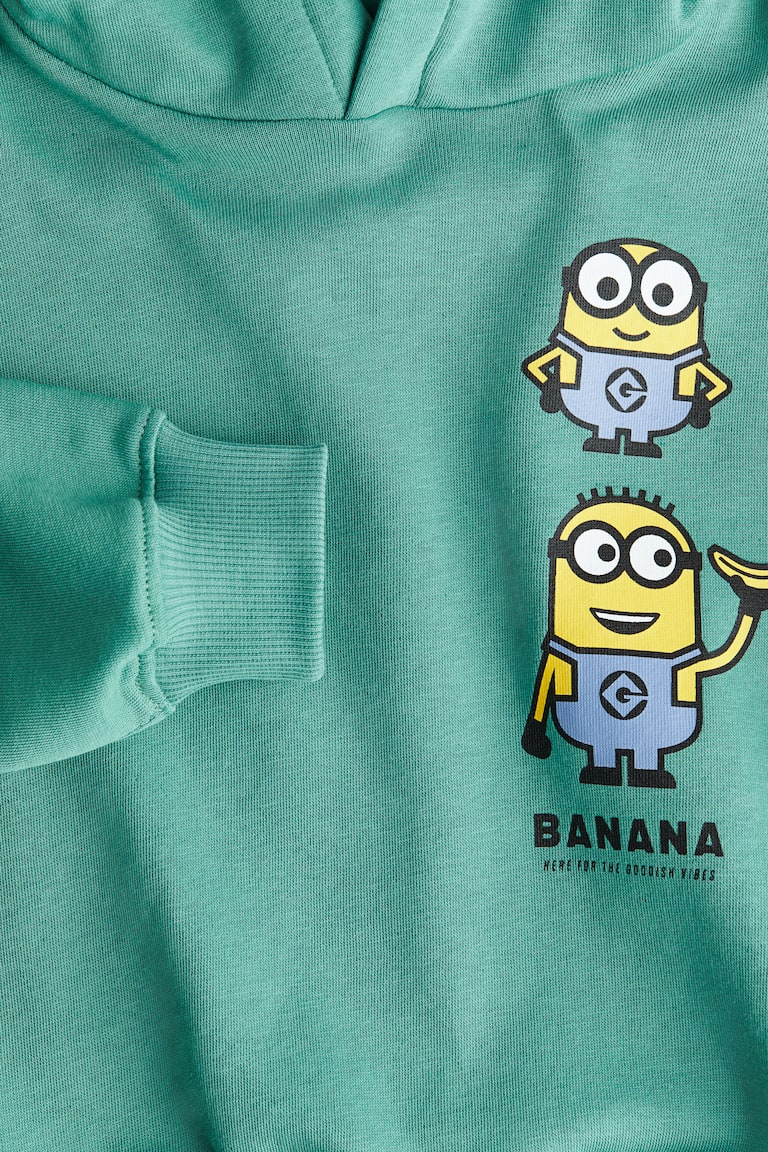 Printed hoodie - Green/Minions - Kids | H&M US