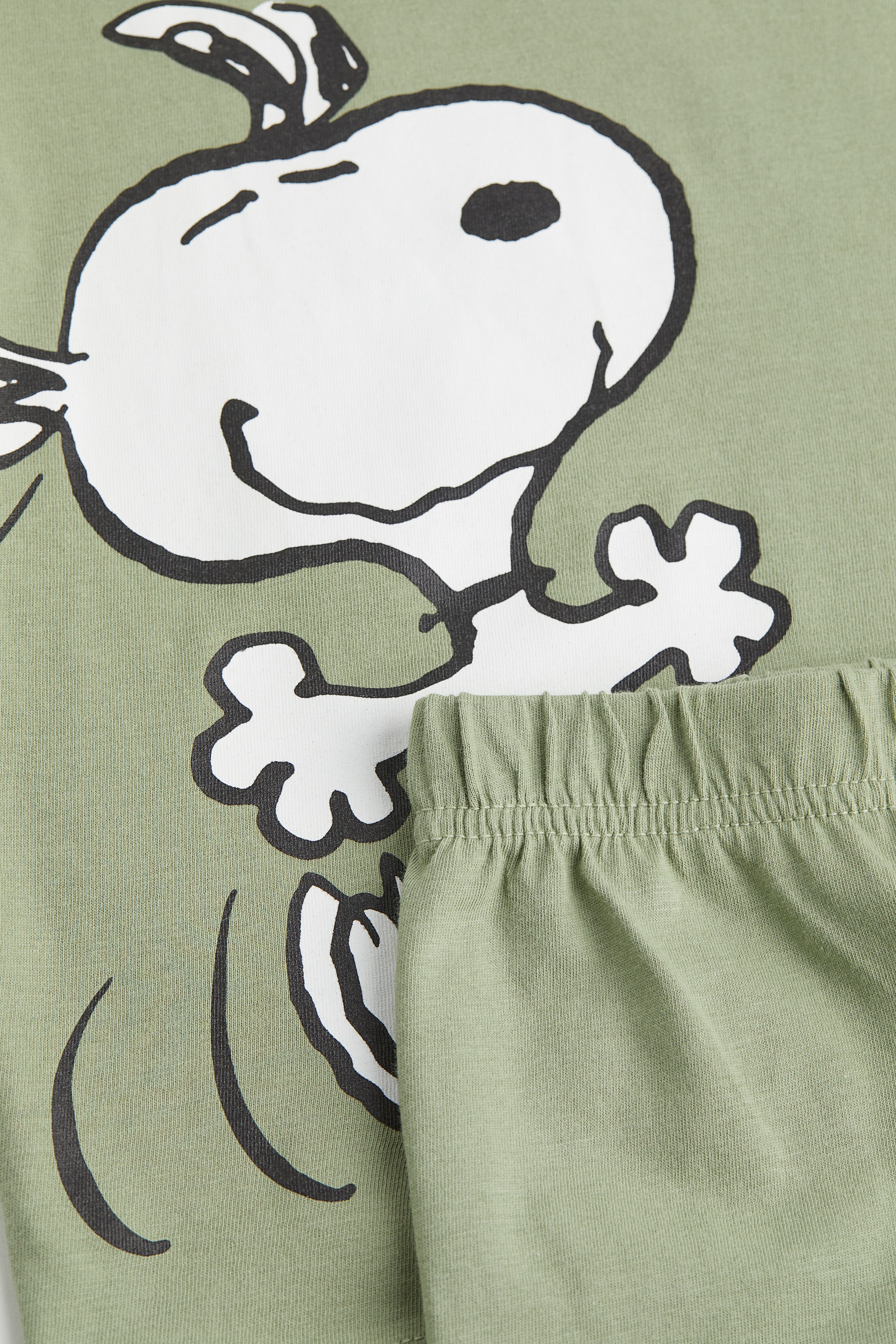 Printed jersey pyjamas - Dusky green/Snoopy - Kids | H&M