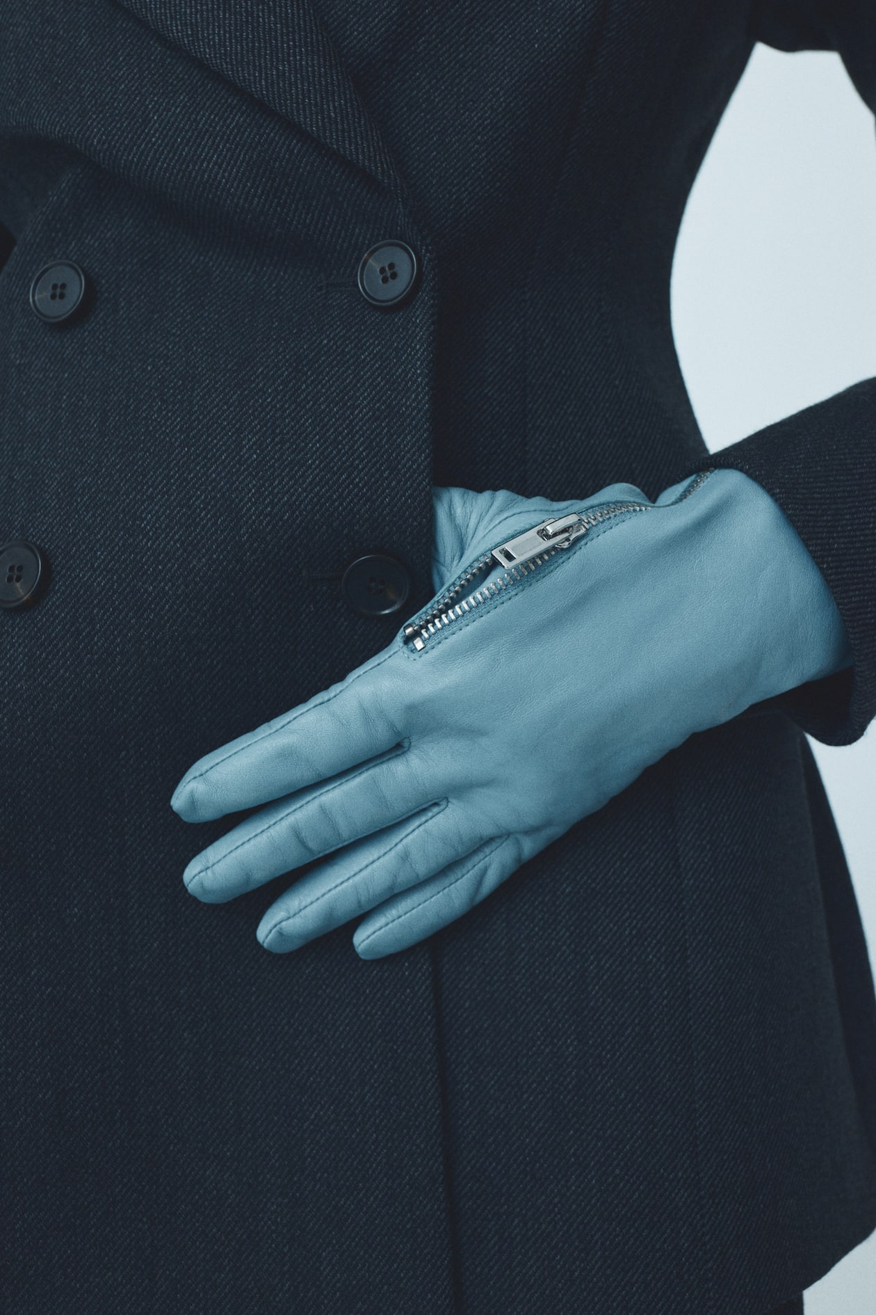 Women's Light turquoise Zipped Leather Gloves | H&M AU