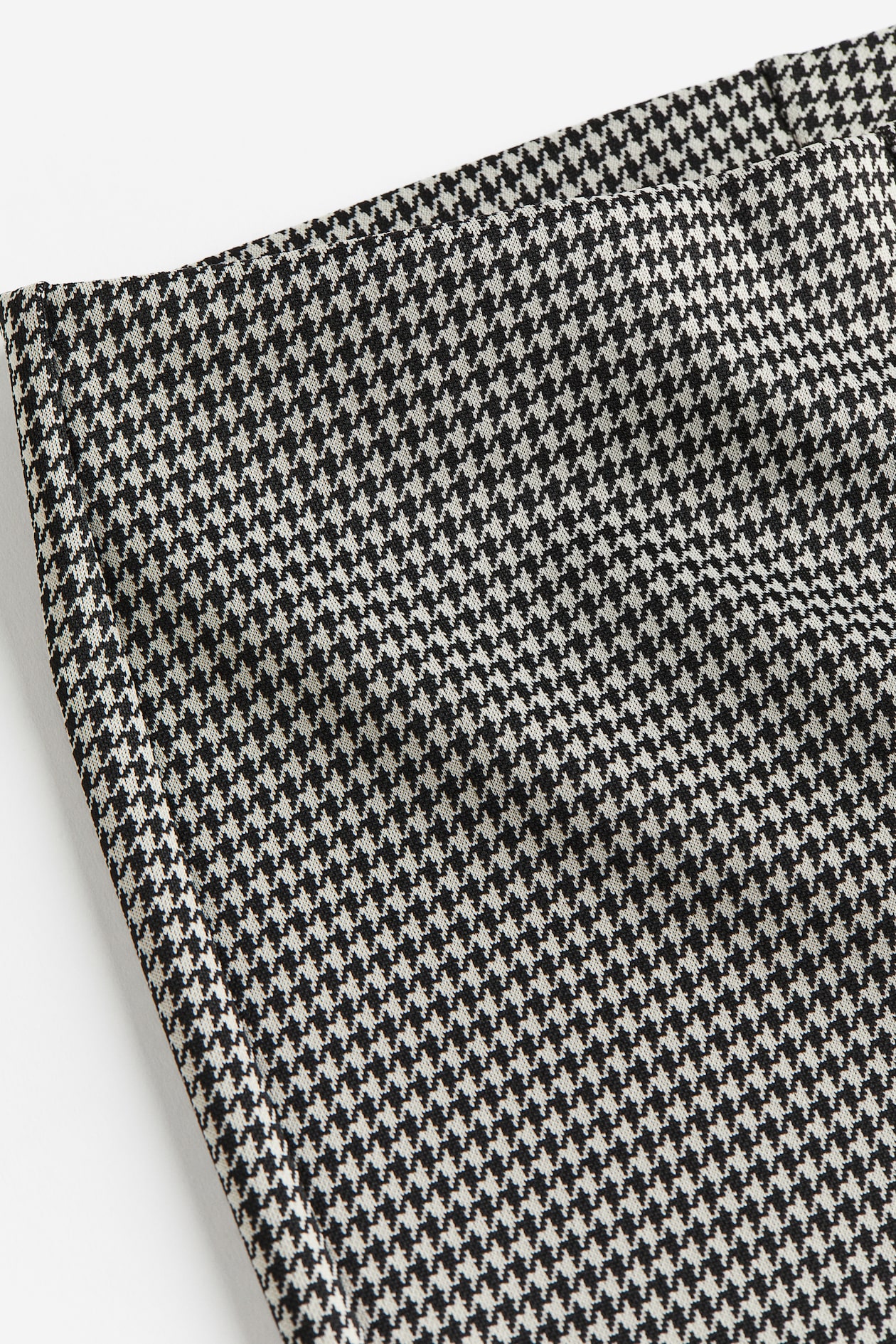 Women's Black/Dogtooth pattern Flared Leggings | H&M AU
