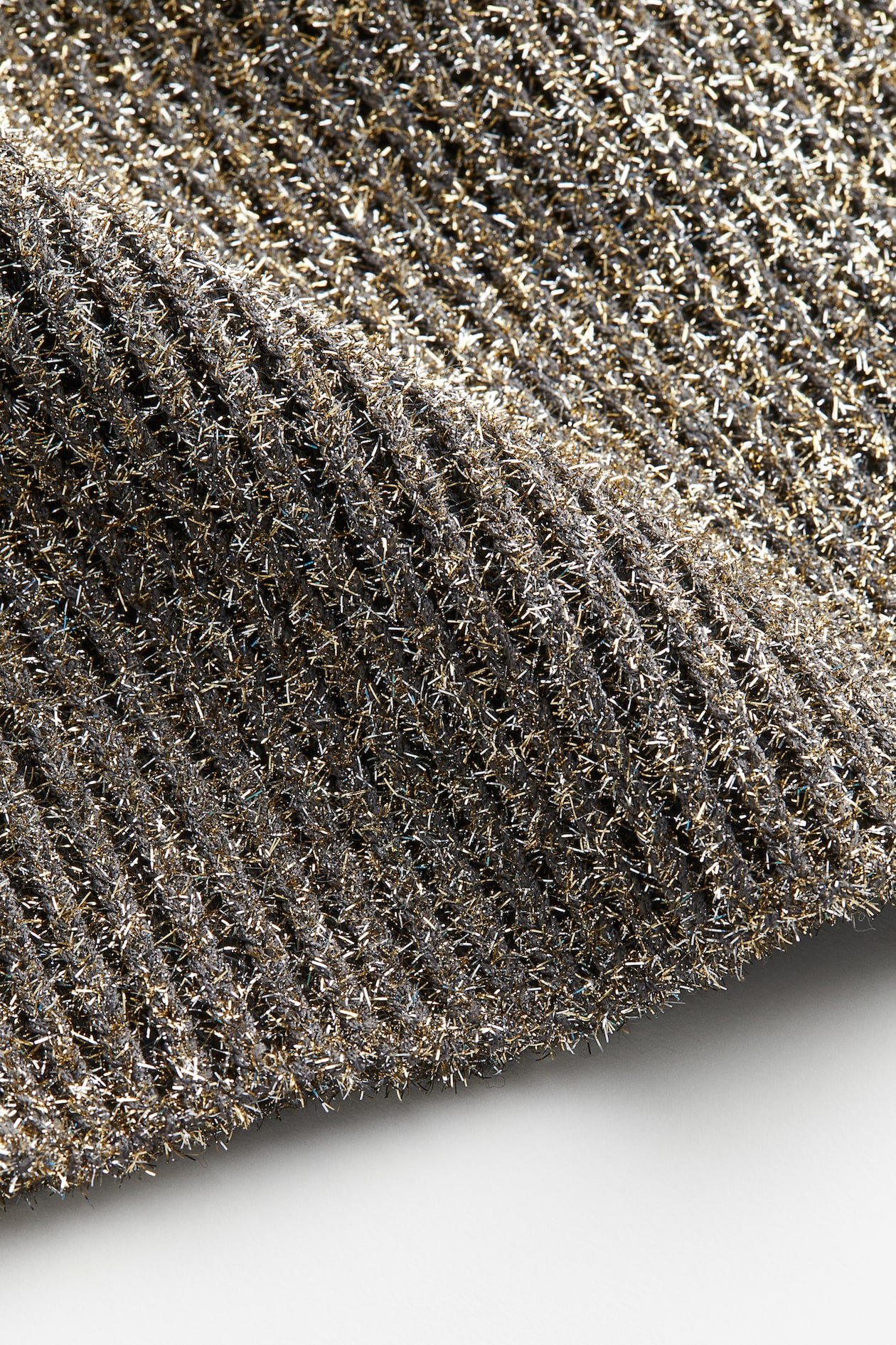 Women's Gold-coloured Shimmering rib-knit jumper | H&M IN