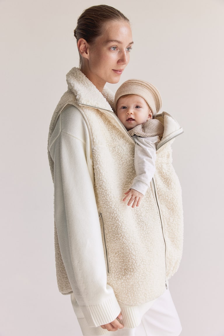 MAMA Before & After Babywearing Teddy Fleece Vest - Cream - Ladies | H&M US
