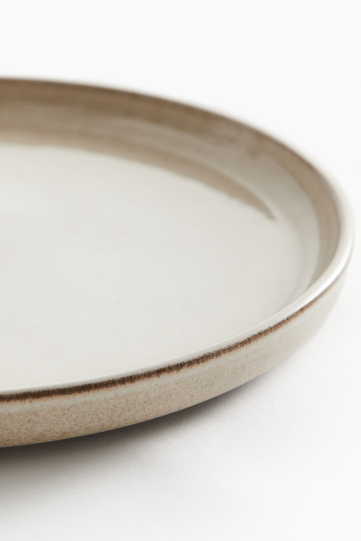 Beige Stoneware plate at H&M Home | H&M GB