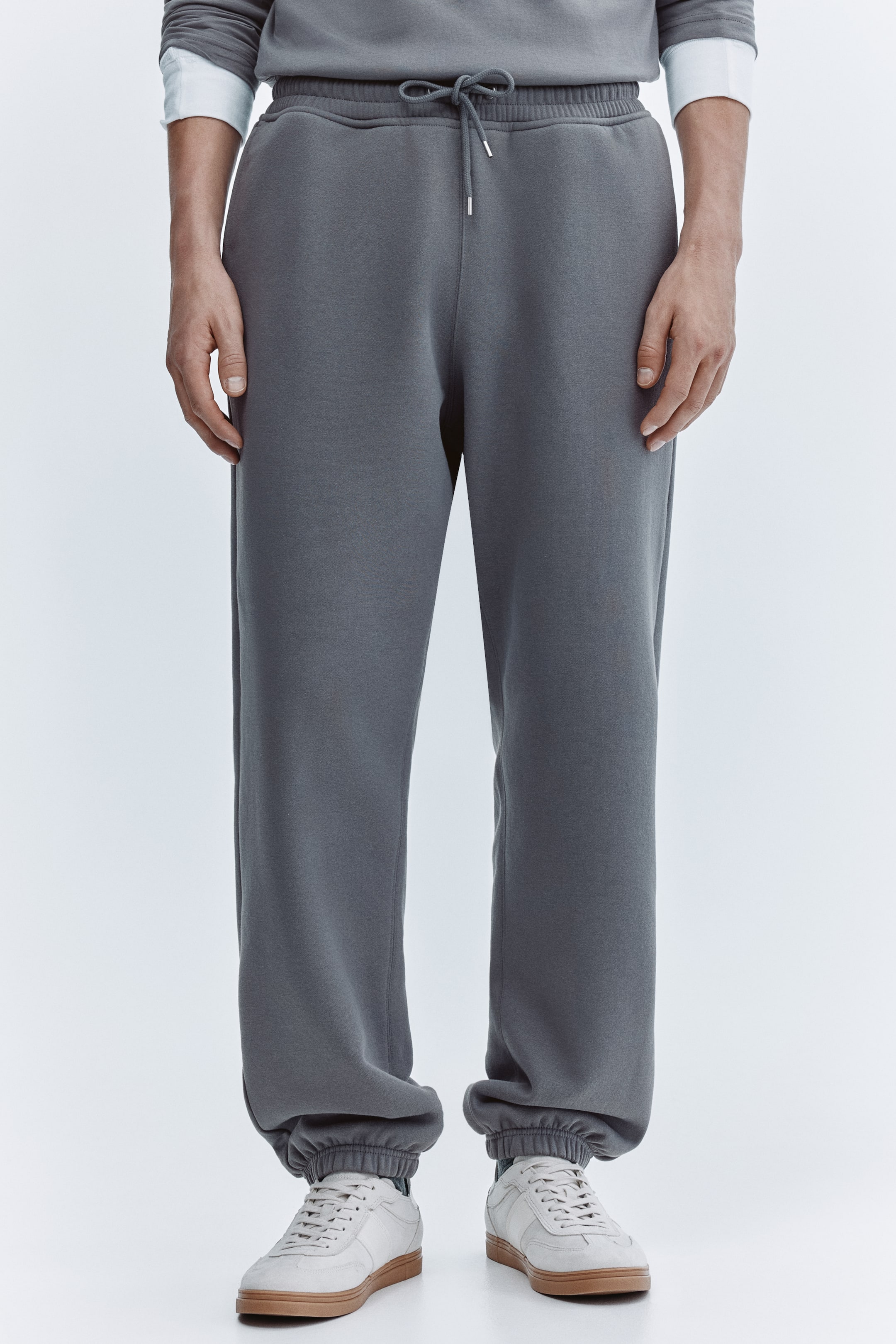 Men’s Gray Relaxed Fit Sweatpants | H&M US
