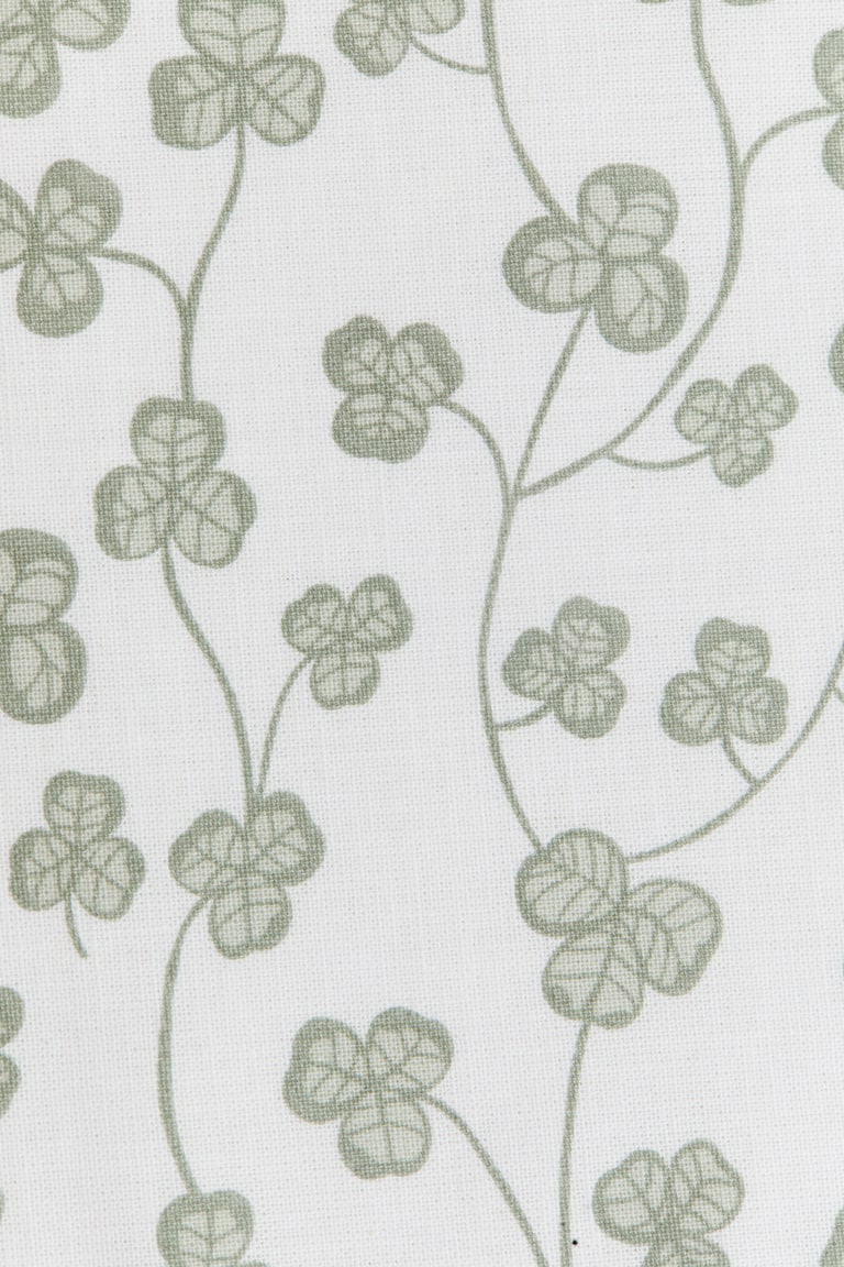 Green/clover Patterned Cotton Fitted Sheet at H&M Home | H&M US