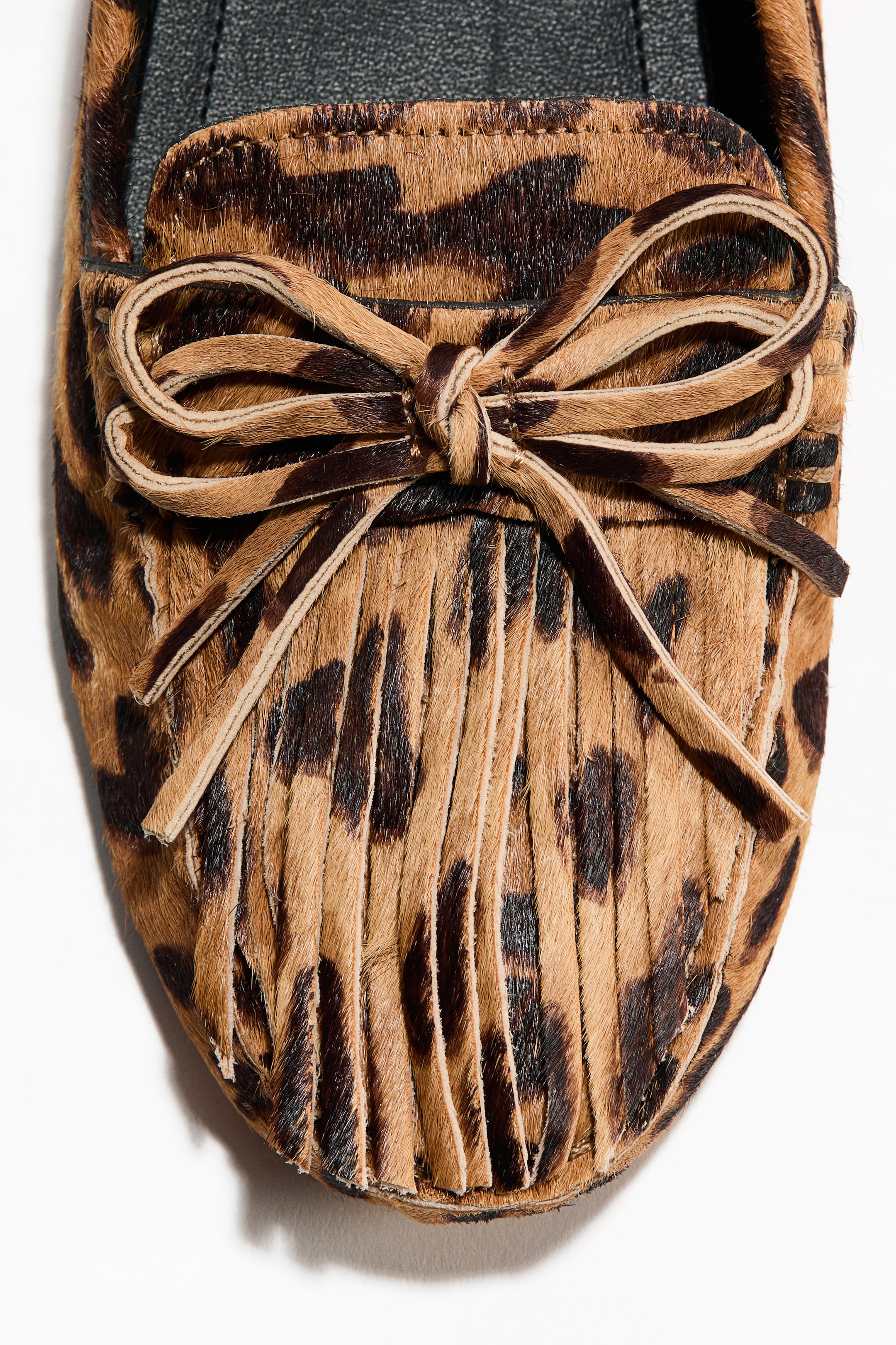 Women's Beige/faux leopard Leather Loafers | H&M CA