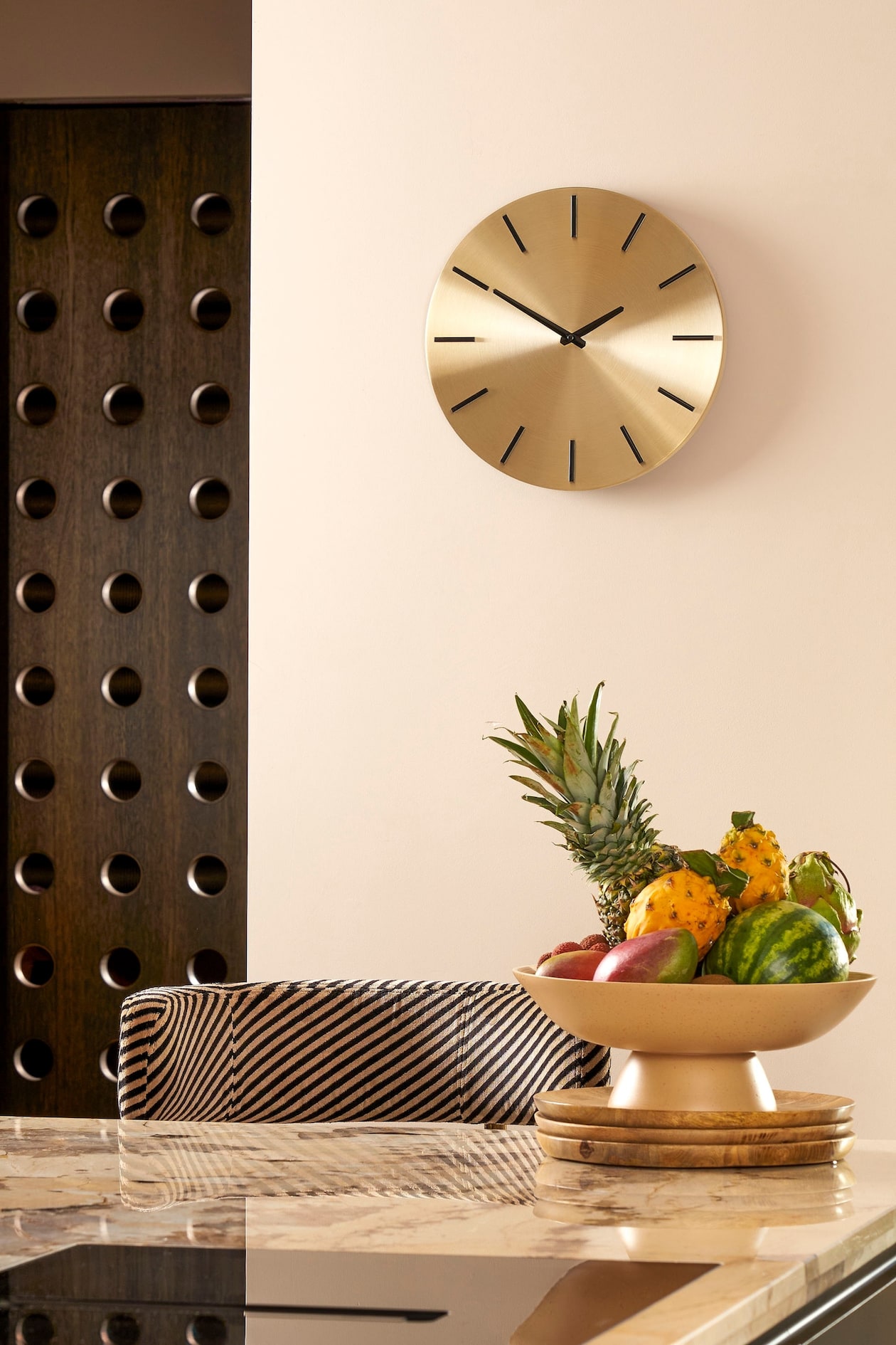 Reloj De Pared De Aluminio - Oro - Mica Decorations - HOME | H&M ES