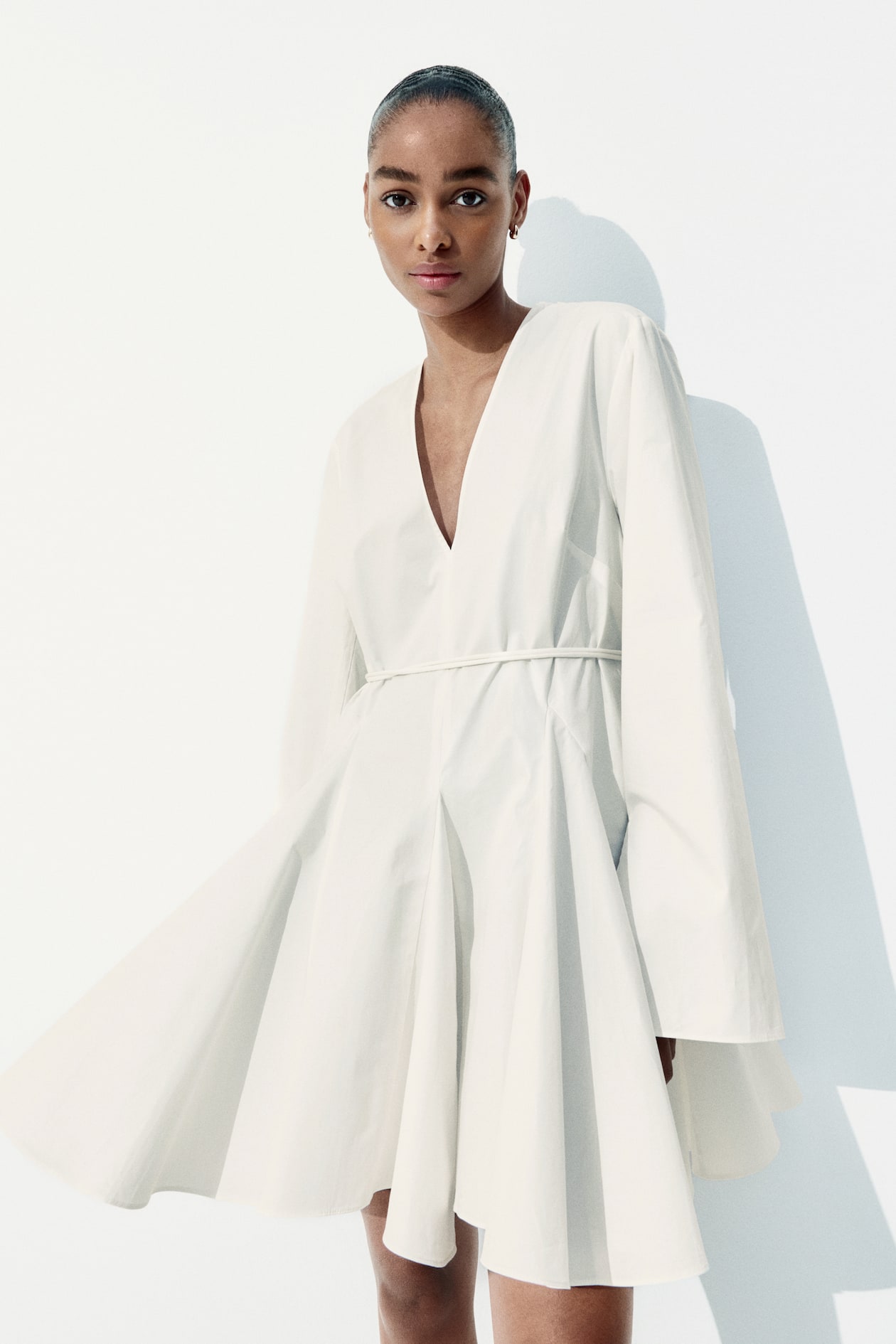 Bővülő szoknyás ruha - Fehér - NŐI | H&M HU