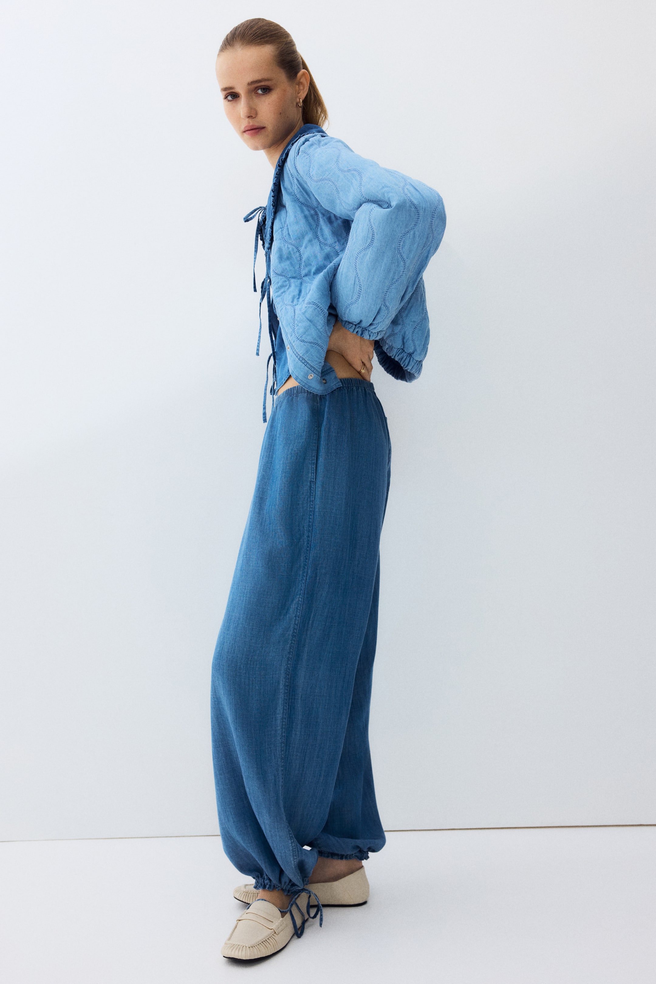 Drawstring-detail denim trousers - Denim blue - Ladies | H&M SG