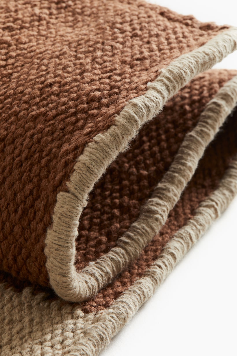 Checked Cotton Rug - Brown/checked - Home All | H&M US