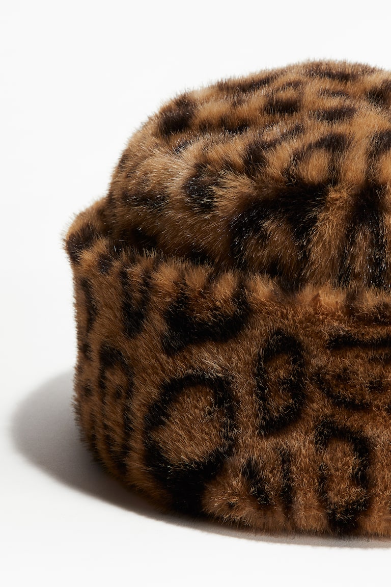 Women's Beige/leopard print Fluffy Hat | H&M US