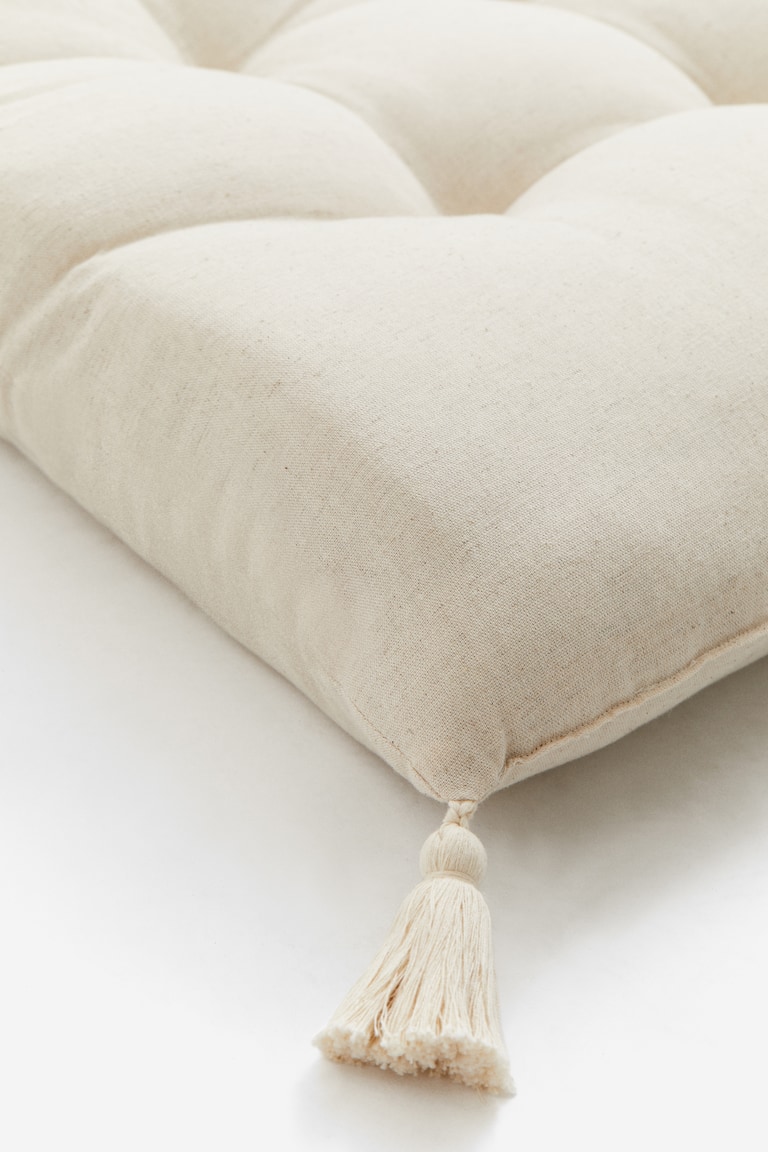 Rectangular tasselled cushion - Light beige - Home All | H&M GB