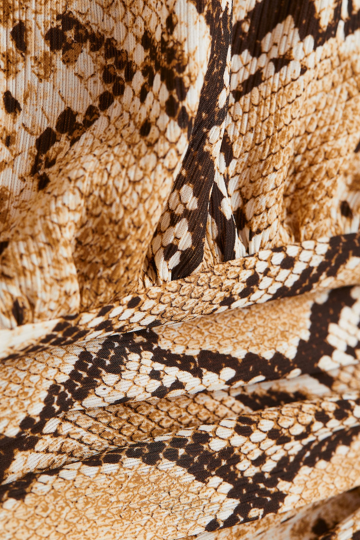 One-shoulder Crop Top - Beige/snakeskin-patterned - Ladies | H&M US