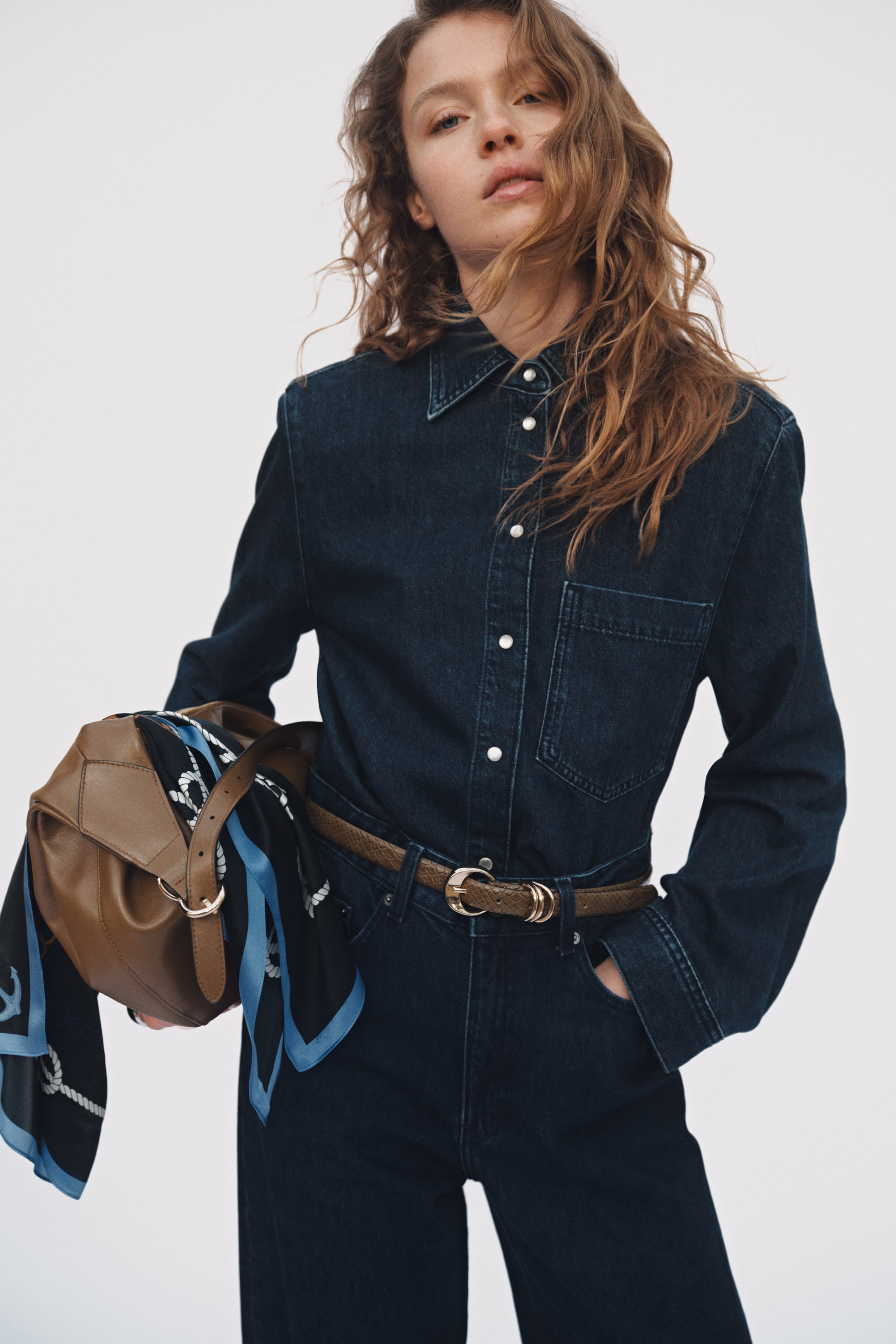 Women's Denim blue Denim Shirt with Shoulder Pads | H&M CA