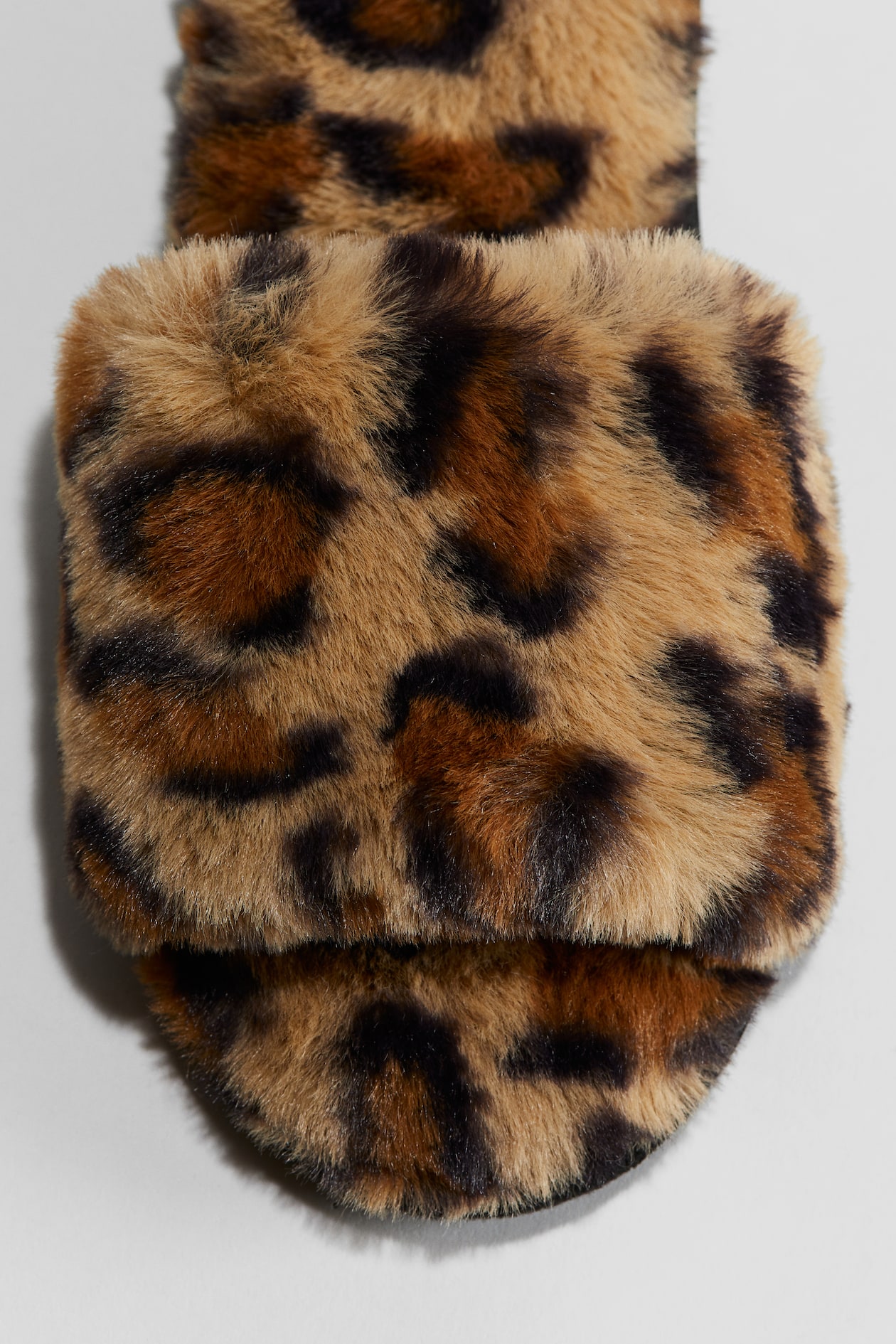 Beige/leopard print Fluffy Slippers for kids | H&M US