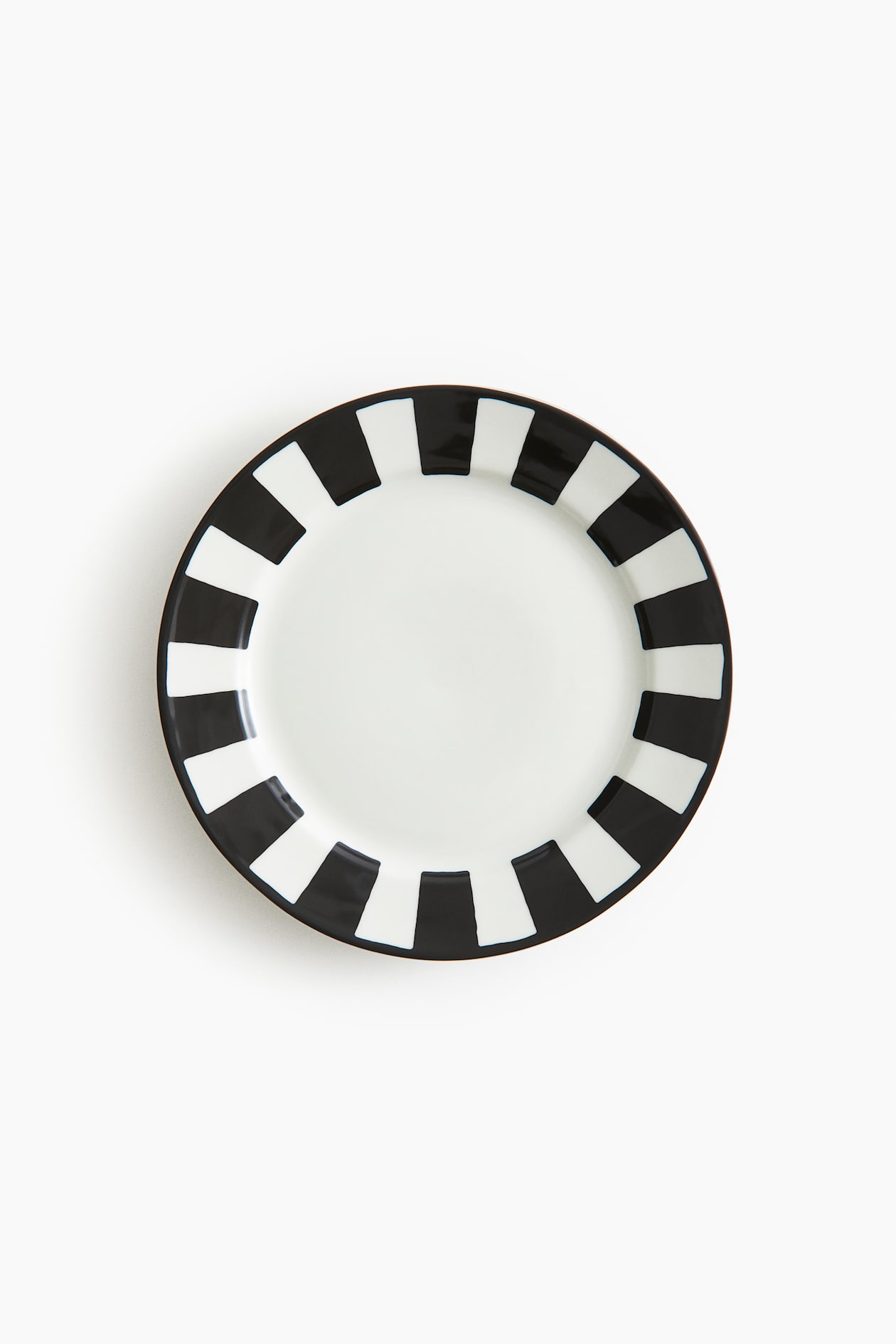 Black/striped Medium-Sized Porcelain Plate at H&M Home | H&M CA