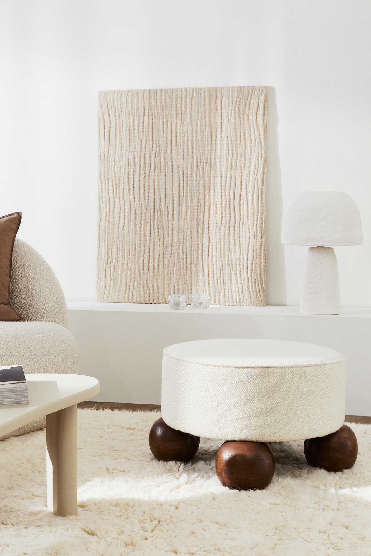 White Round Stool at H&M Home | H&M US