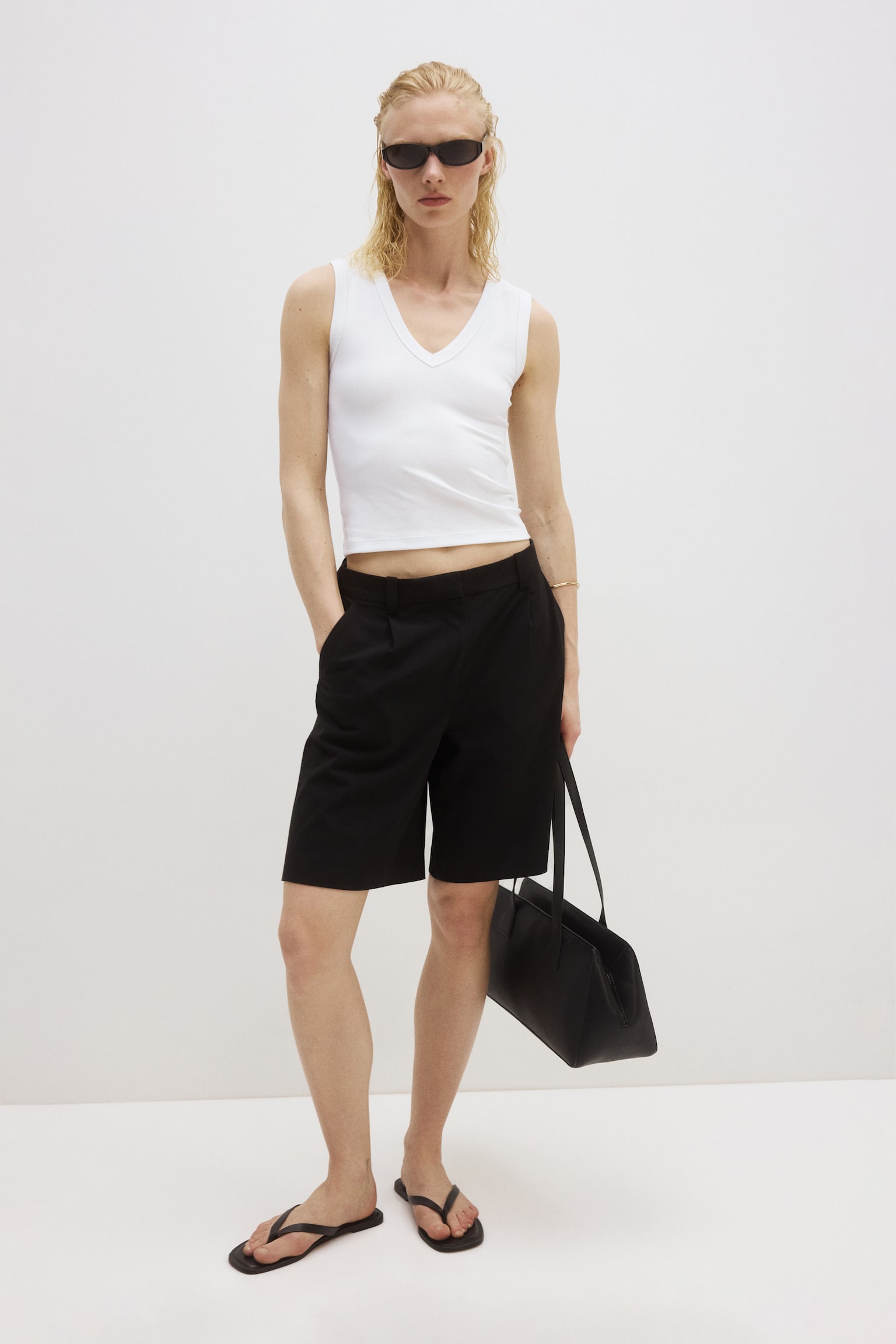 Women's White Cooling Slim-Fit Ribbed Tank Top | H&M CA