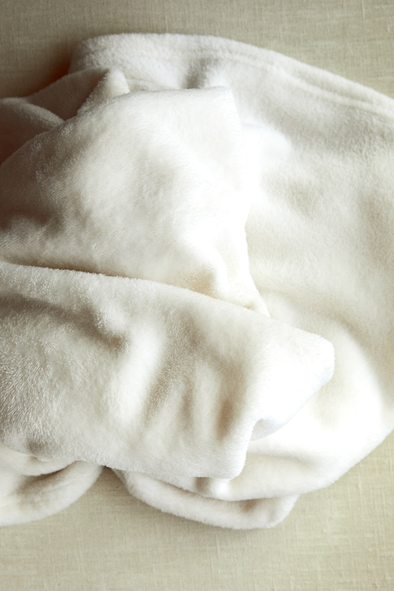 Babyfilt i fleece - Vit - Home All | H&M SE