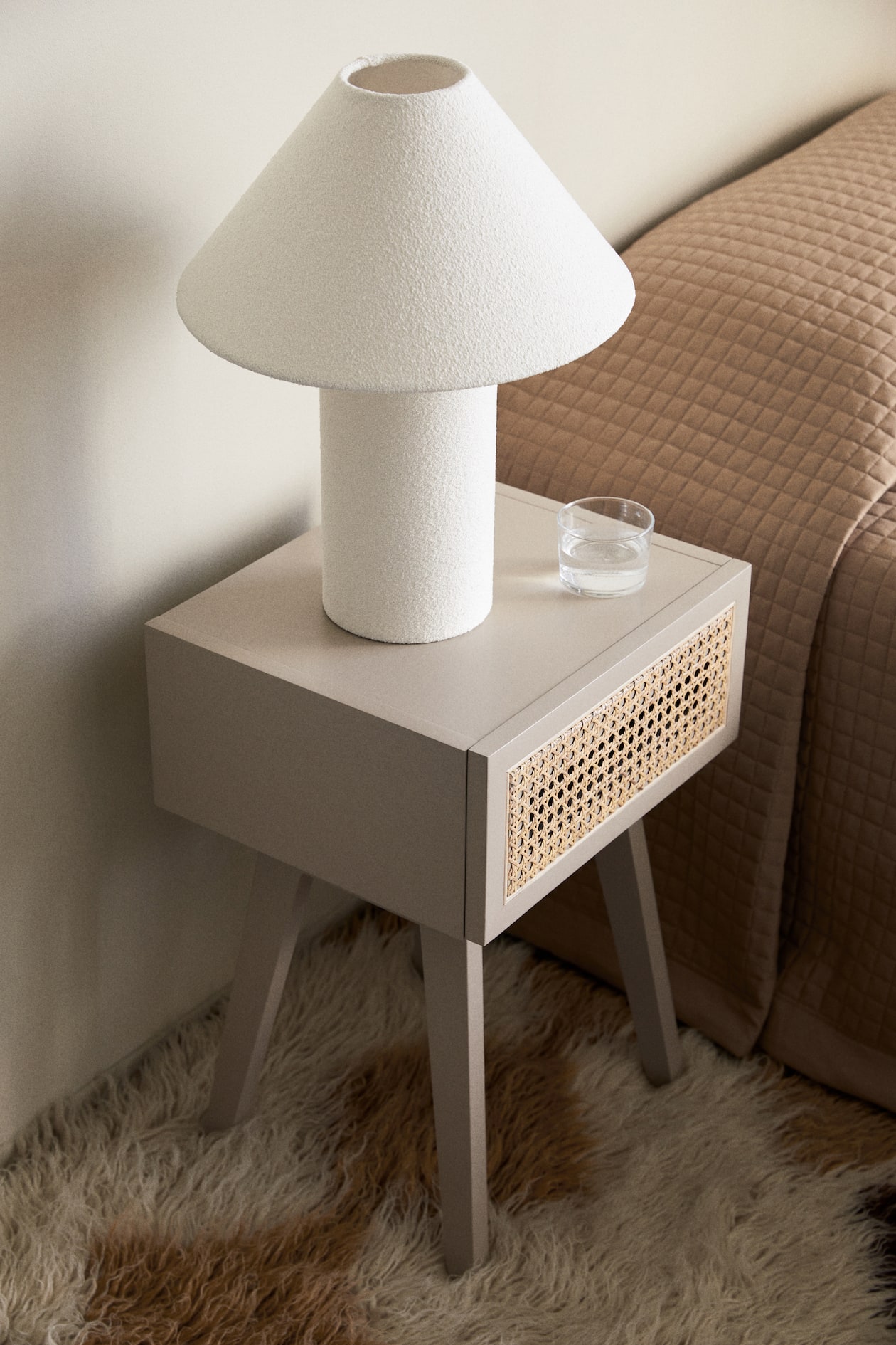 Rattan-drawer bedside table - Light beige/Rattan - Home All | H&M GB